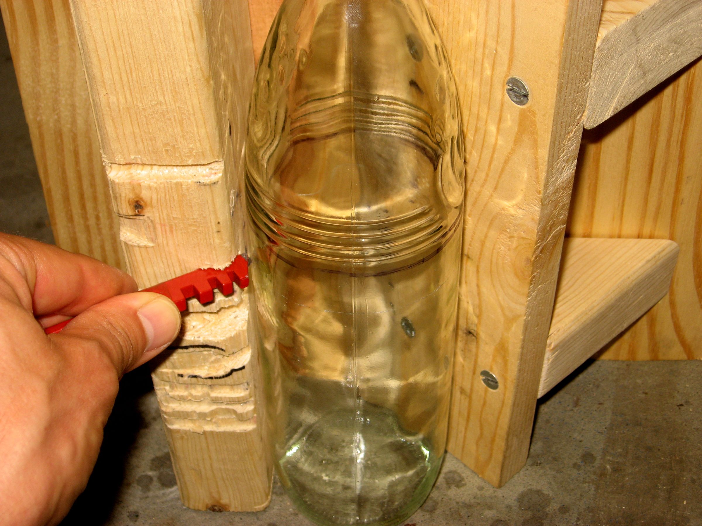 Bottle Cutting: Some Thoughts : 7 Steps (with Pictures) - Instructables