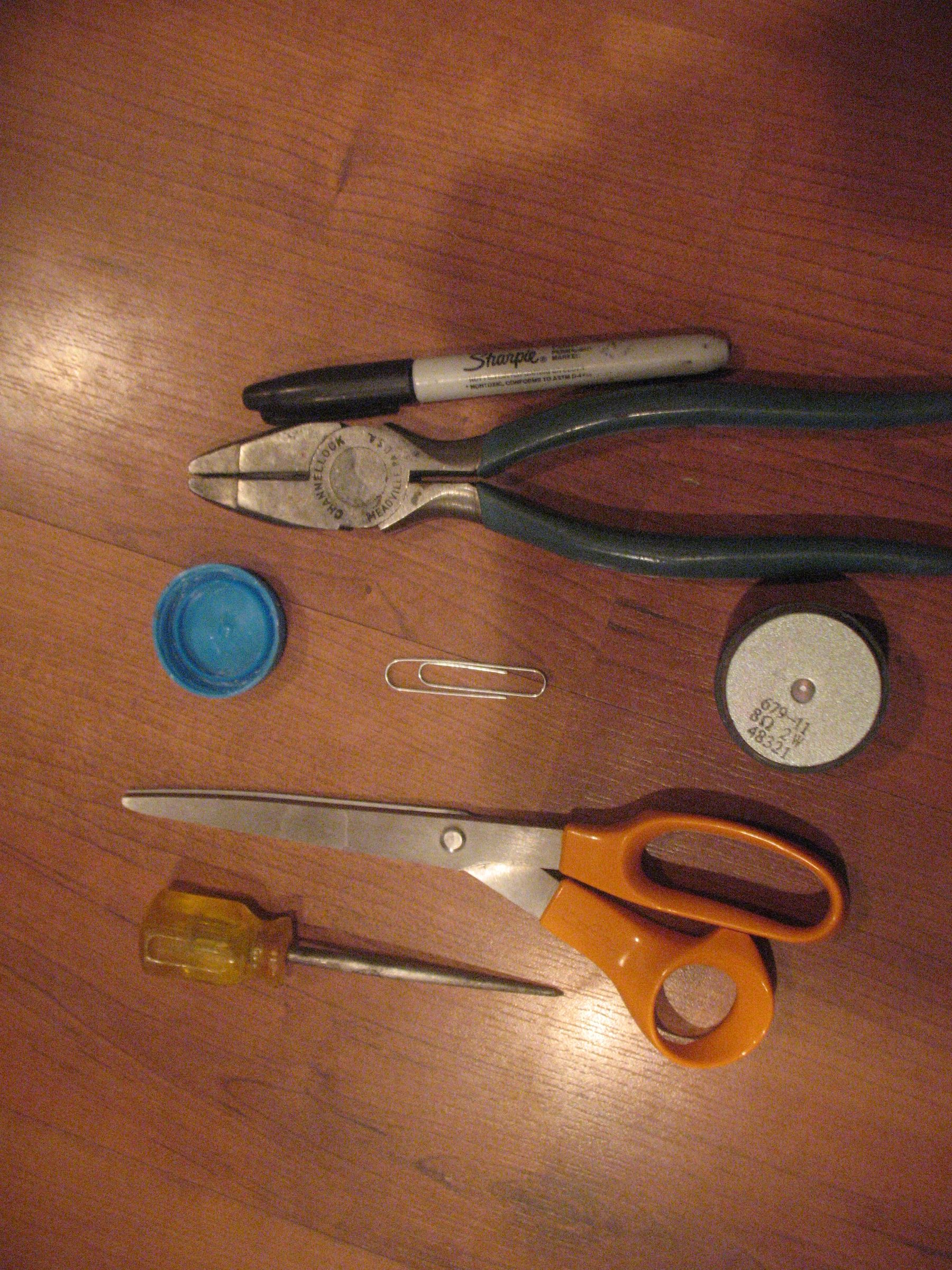 Simple Homemade Compass. : 5 Steps - Instructables