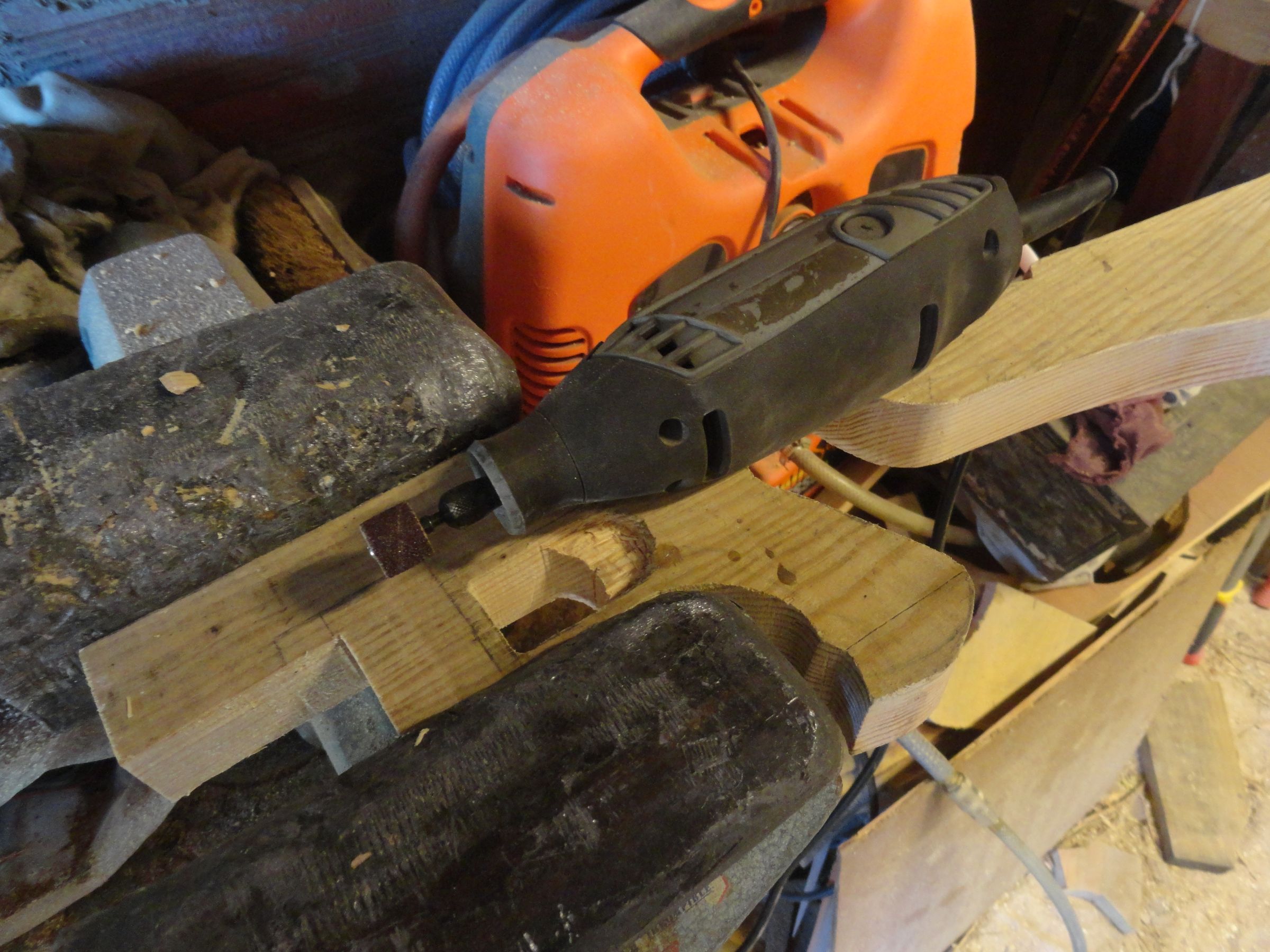 Wood Tommy Gun Replica : 25 Steps - Instructables