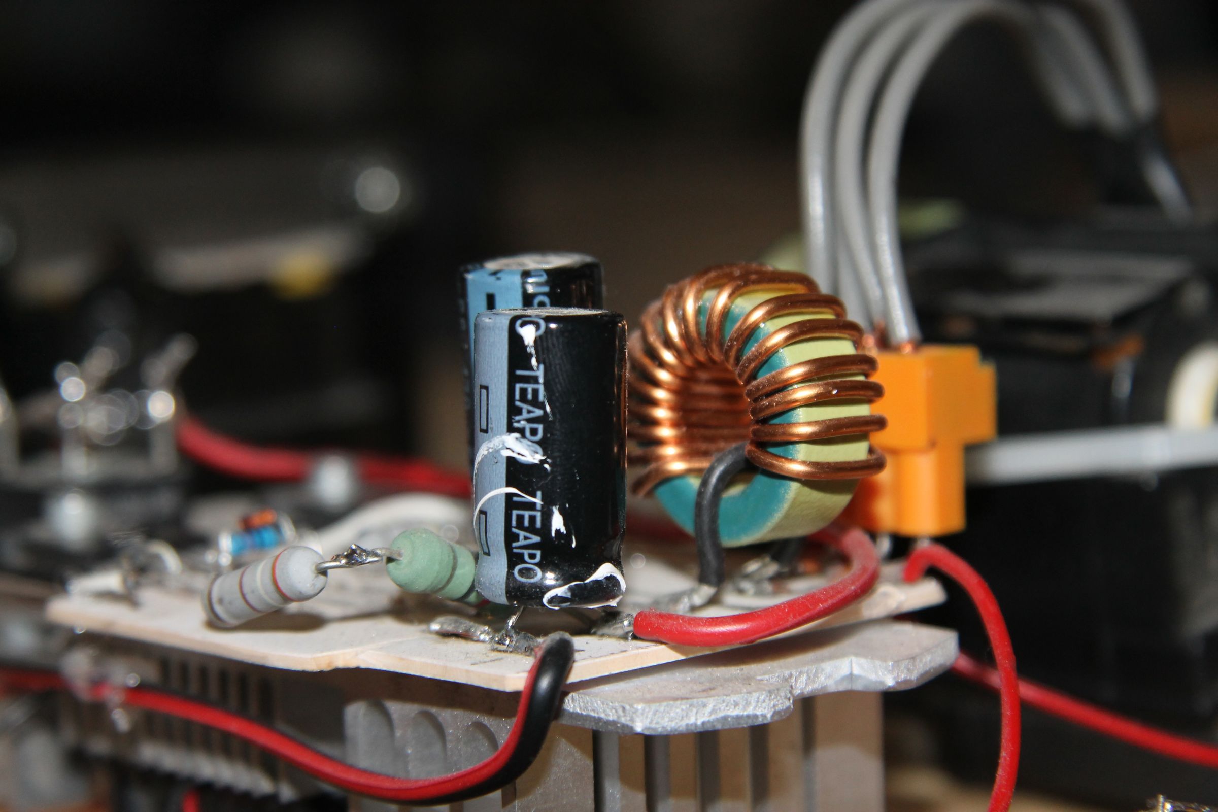 ZVS High Voltage Power Supply : 11 Steps (with Pictures) - Instructables