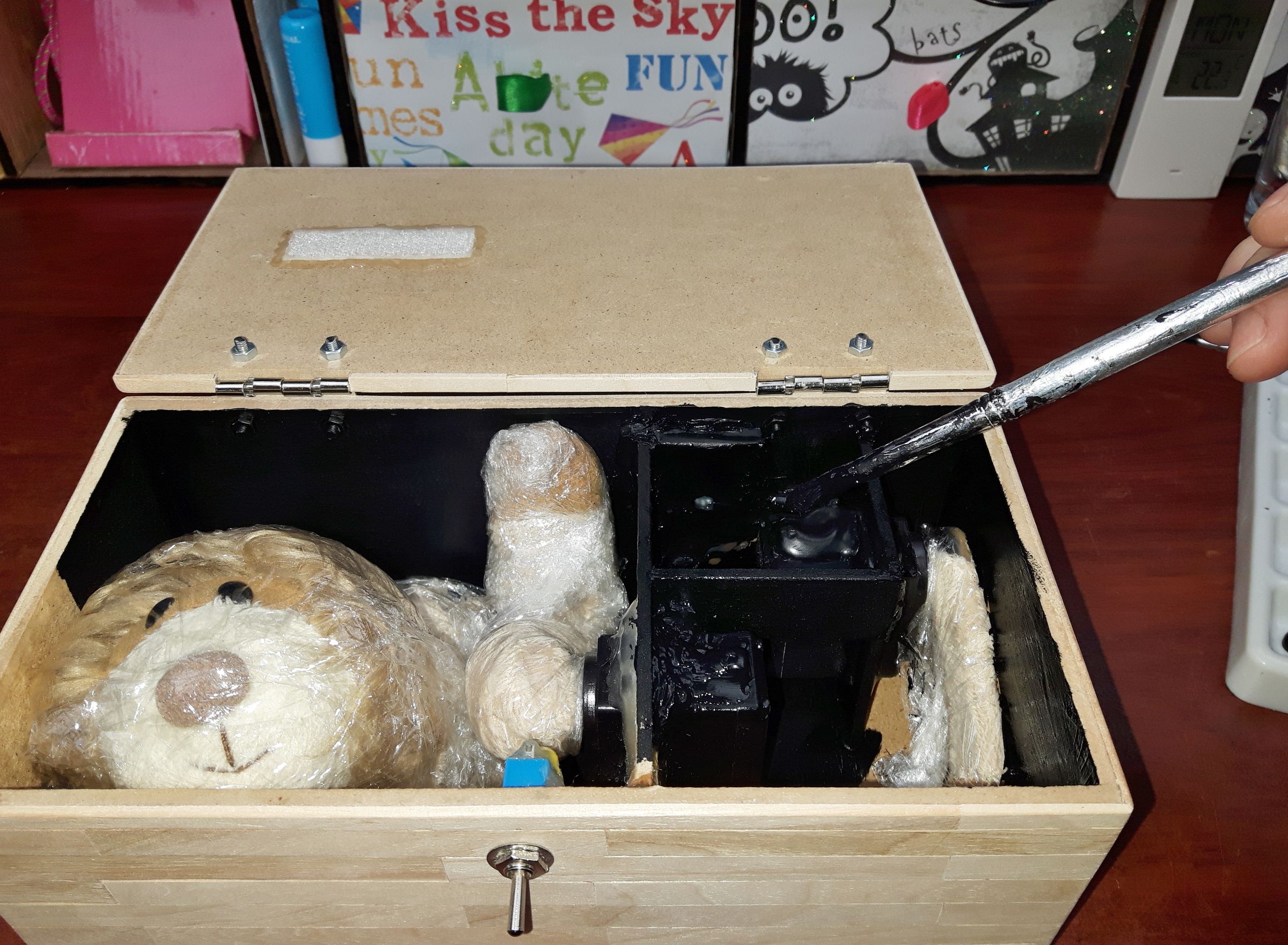 Useless Box : 17 Steps (with Pictures) - Instructables