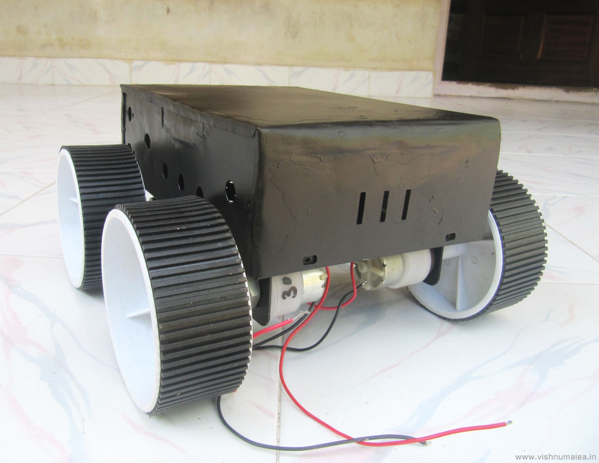 RC Four Wheel Ground Rover : 11 Steps (with Pictures) - Instructables