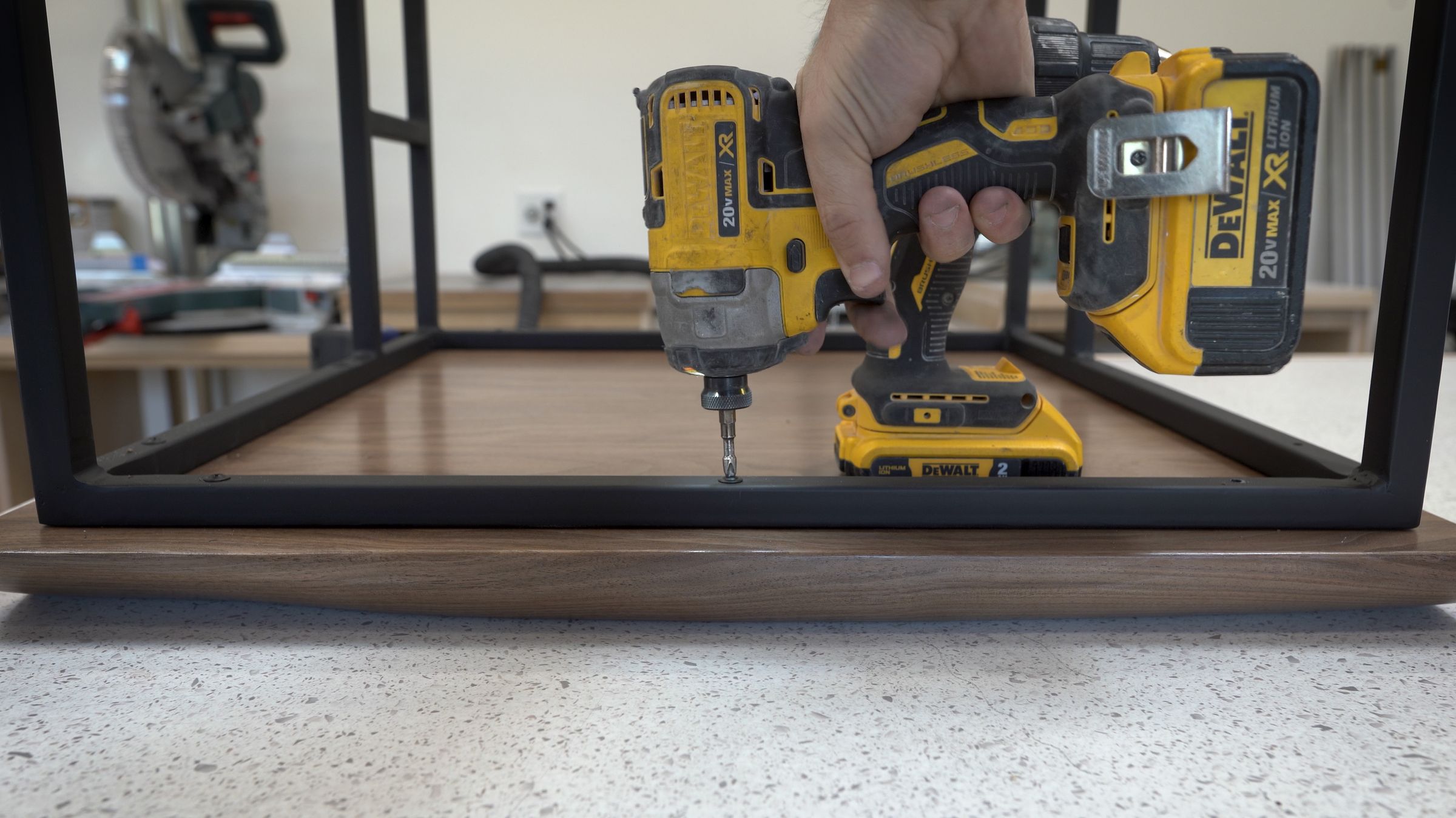 Fake Live Edge Table : 19 Steps (with Pictures) - Instructables