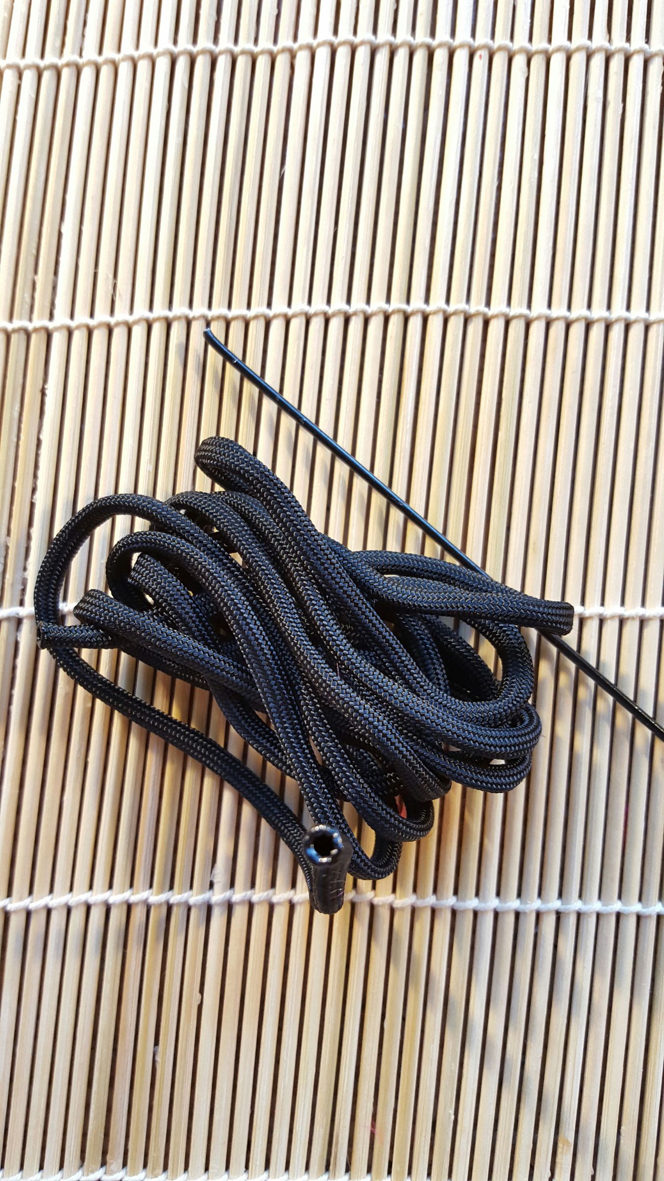 Paracord Snake : 10 Steps (with Pictures) - Instructables