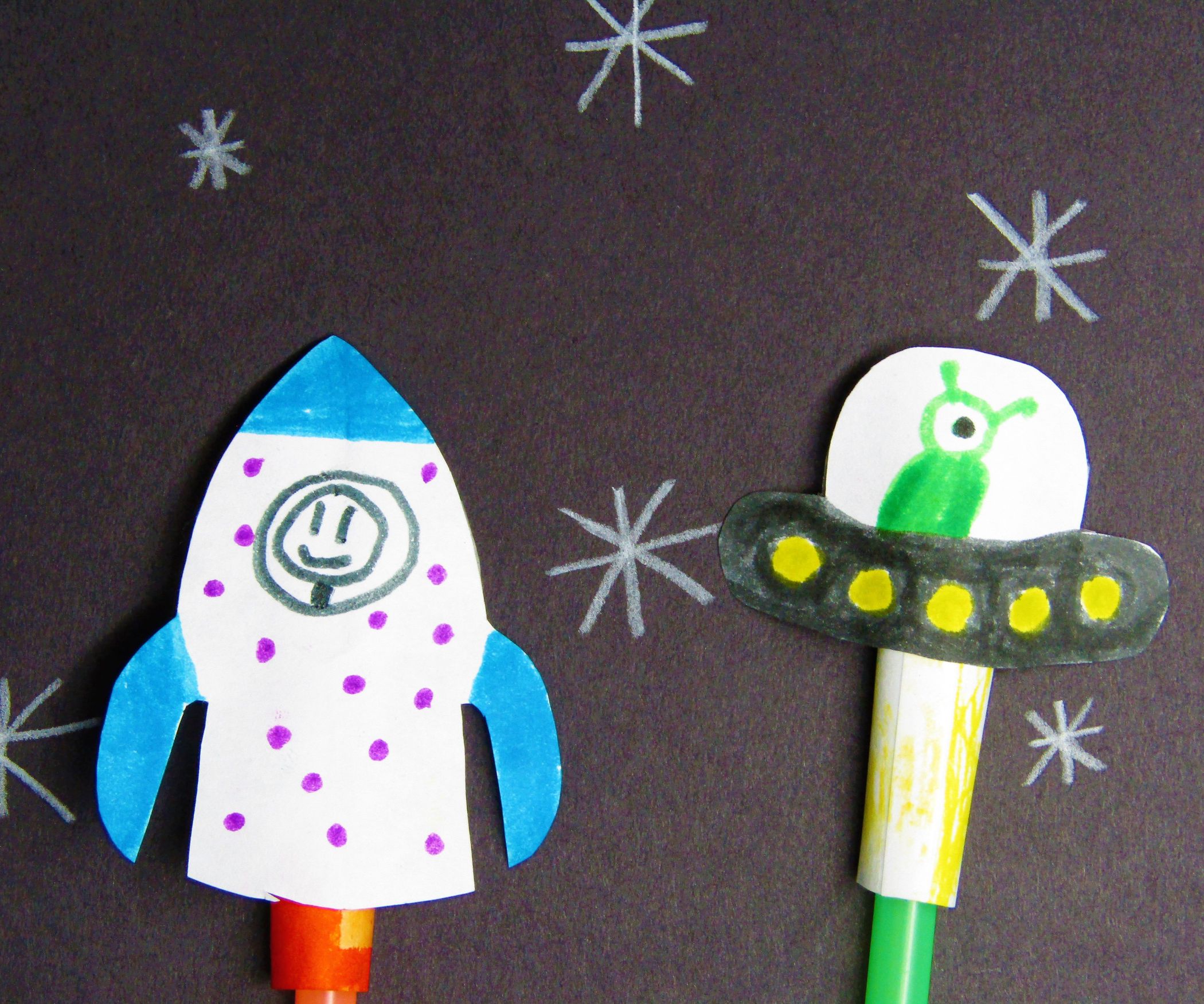 Outer Space Straw Launcher : 5 Steps (with Pictures) - Instructables