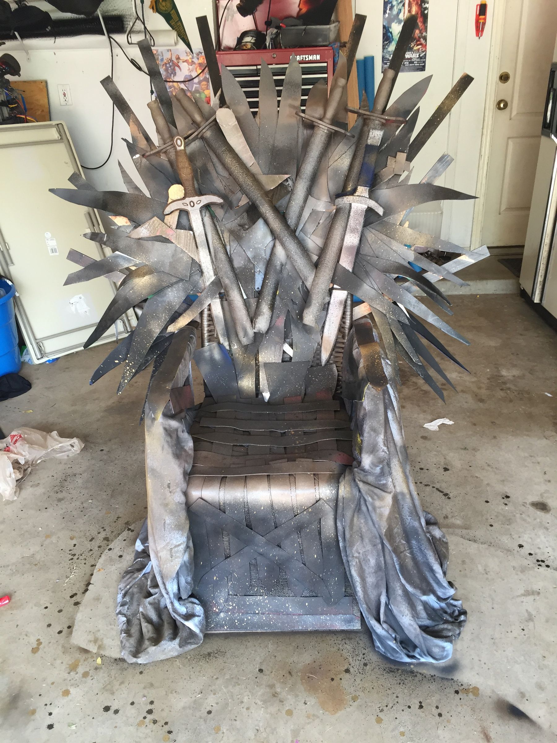 Make Your Own "Iron" Throne : 7 Steps (with Pictures) - Instructables