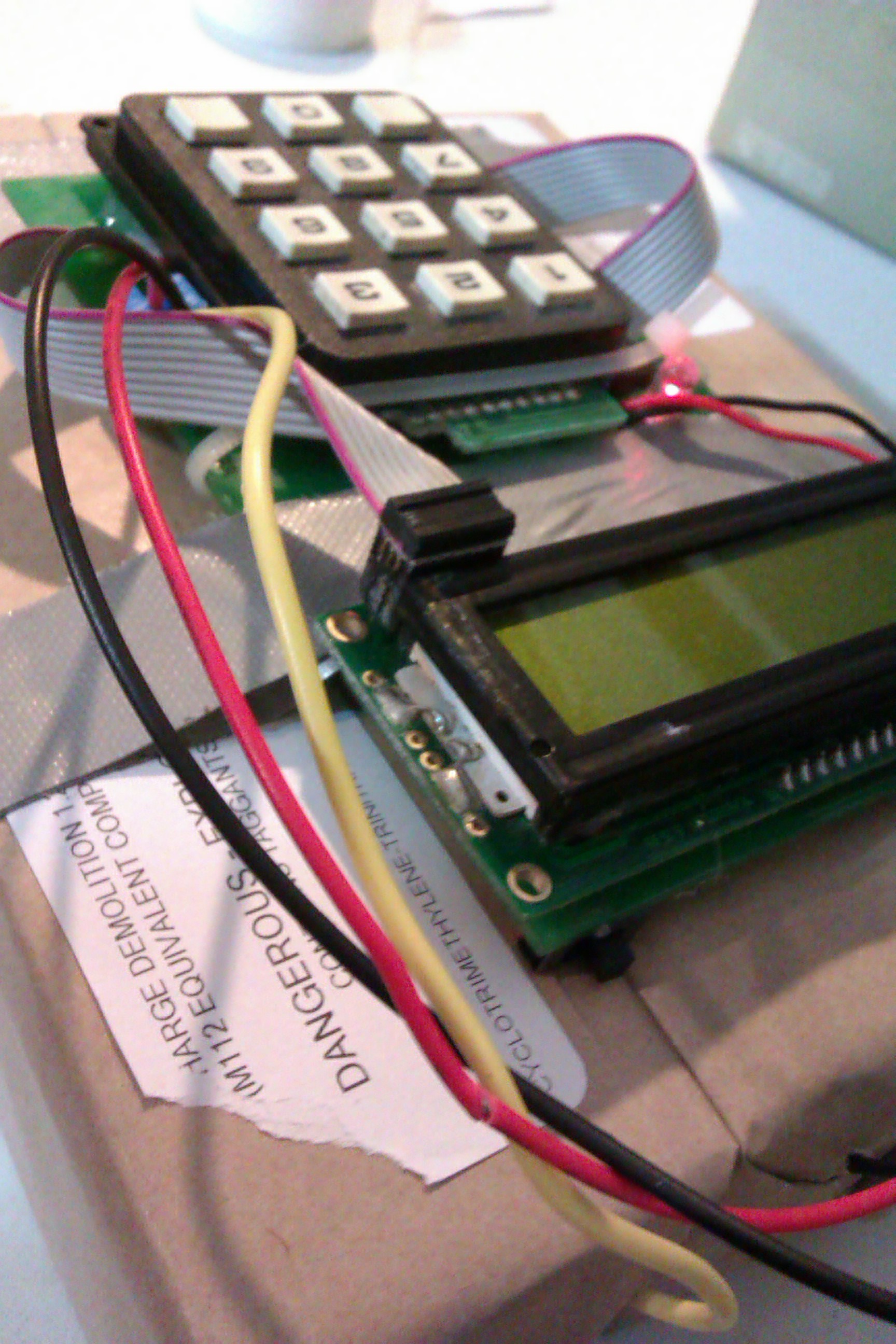 Counter Strike C4 Prop : 6 Steps - Instructables