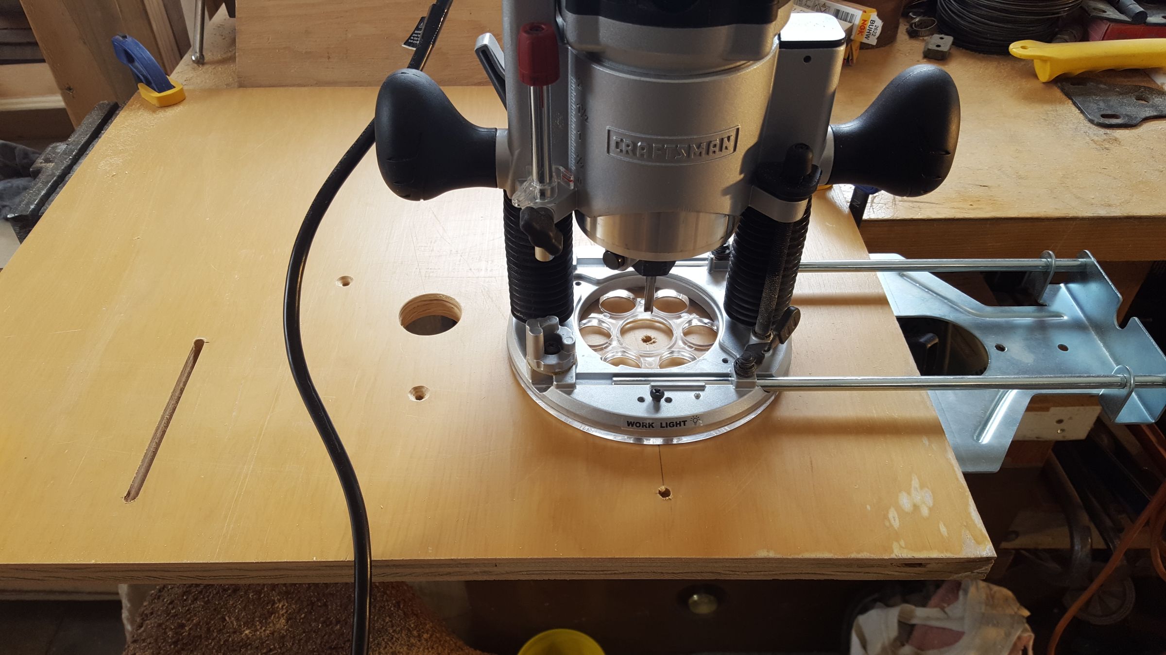 DIY Router Table : 6 Steps (with Pictures) - Instructables