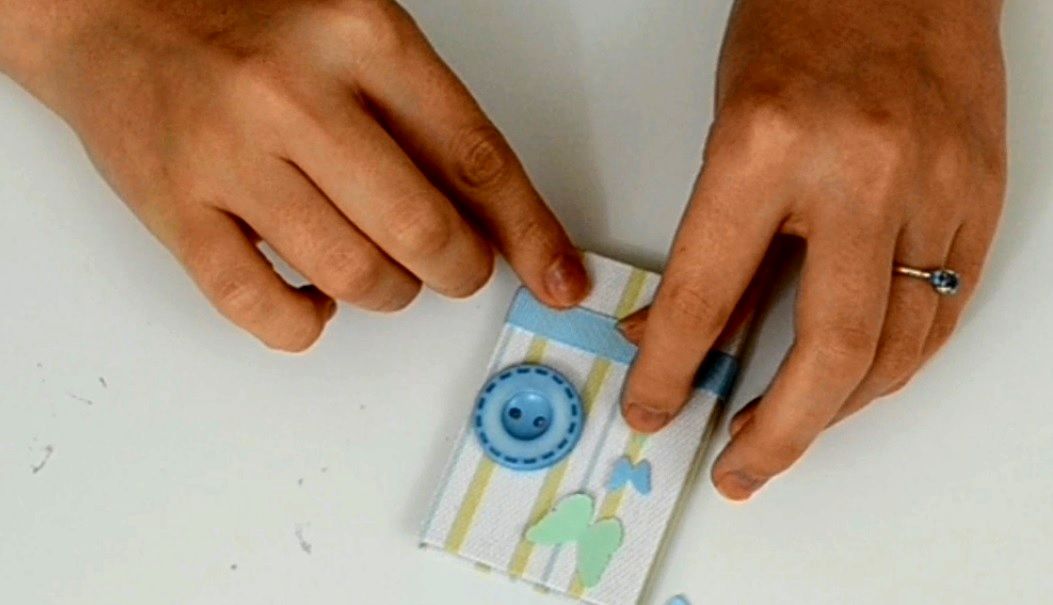 Make Your Own Mini Notebooks / POCKET - SIZED NOTEBOOKS WITH RECYCLED ...