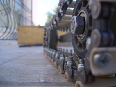 How to Make Custom and Strong Tank Tracks for Very Cheap. : 4 Steps ...
