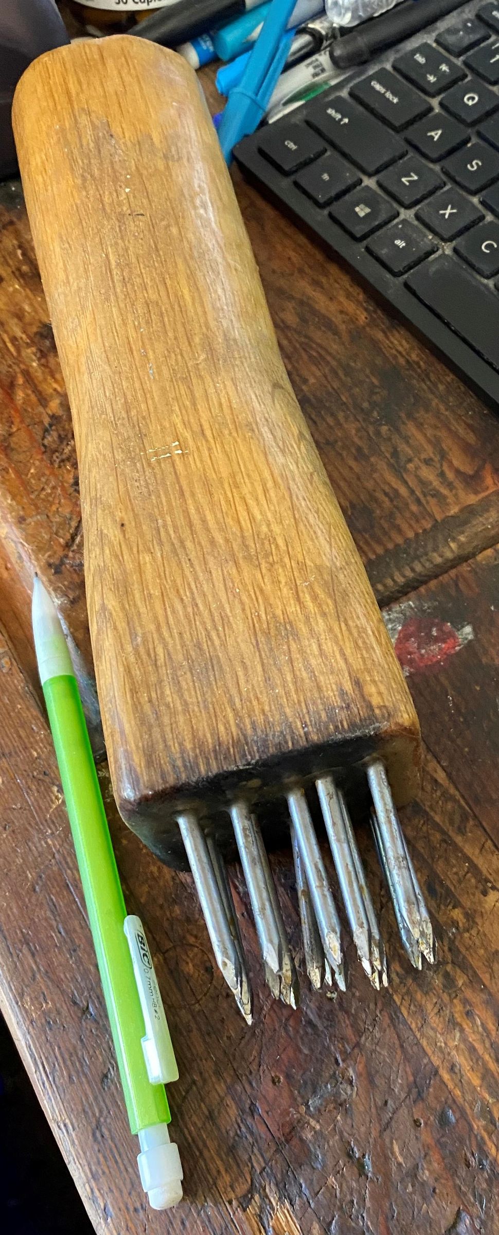 4-Prong Square Leather Lacing Chisel : 5 Steps (with Pictures ...