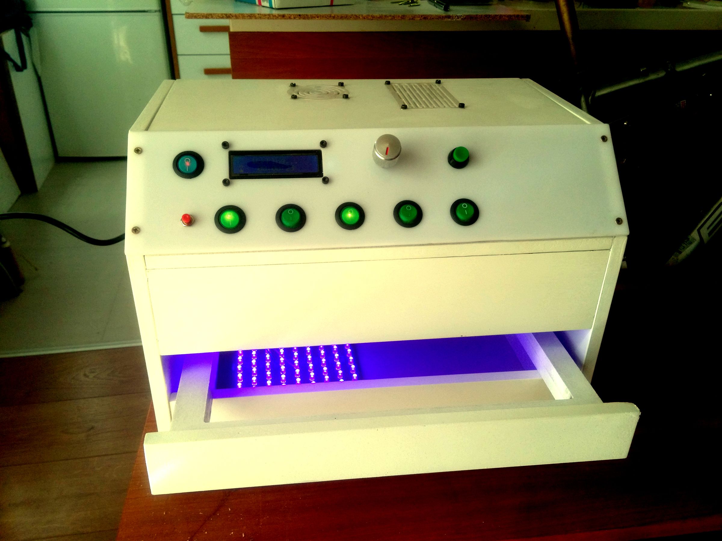 UV Two-sided Exposure Box : 5 Steps (with Pictures) - Instructables