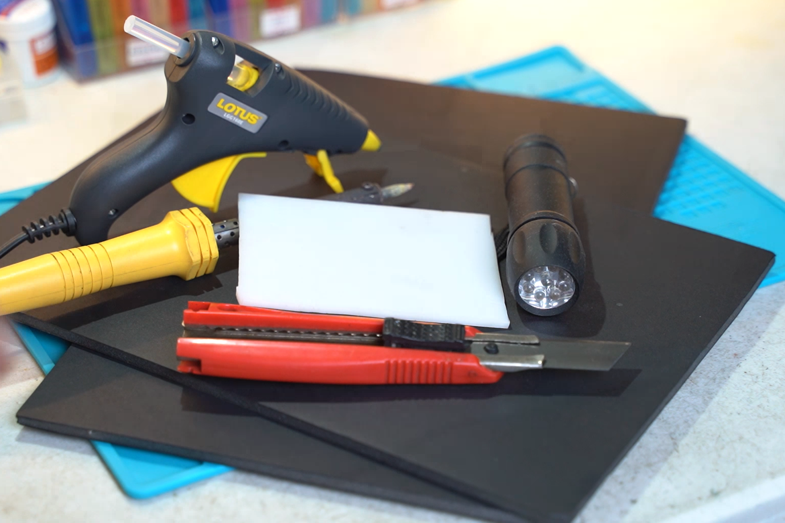 DIY Cardboard Smartphone Film Scanner : 19 Steps (with Pictures ...