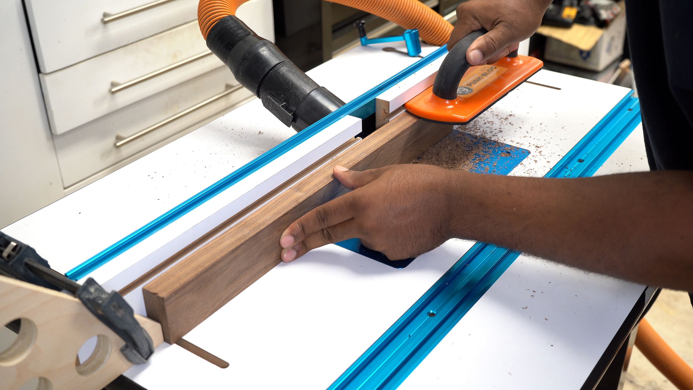 LED LAMP With Hidden Wireless Charger : 8 Steps (with Pictures ...