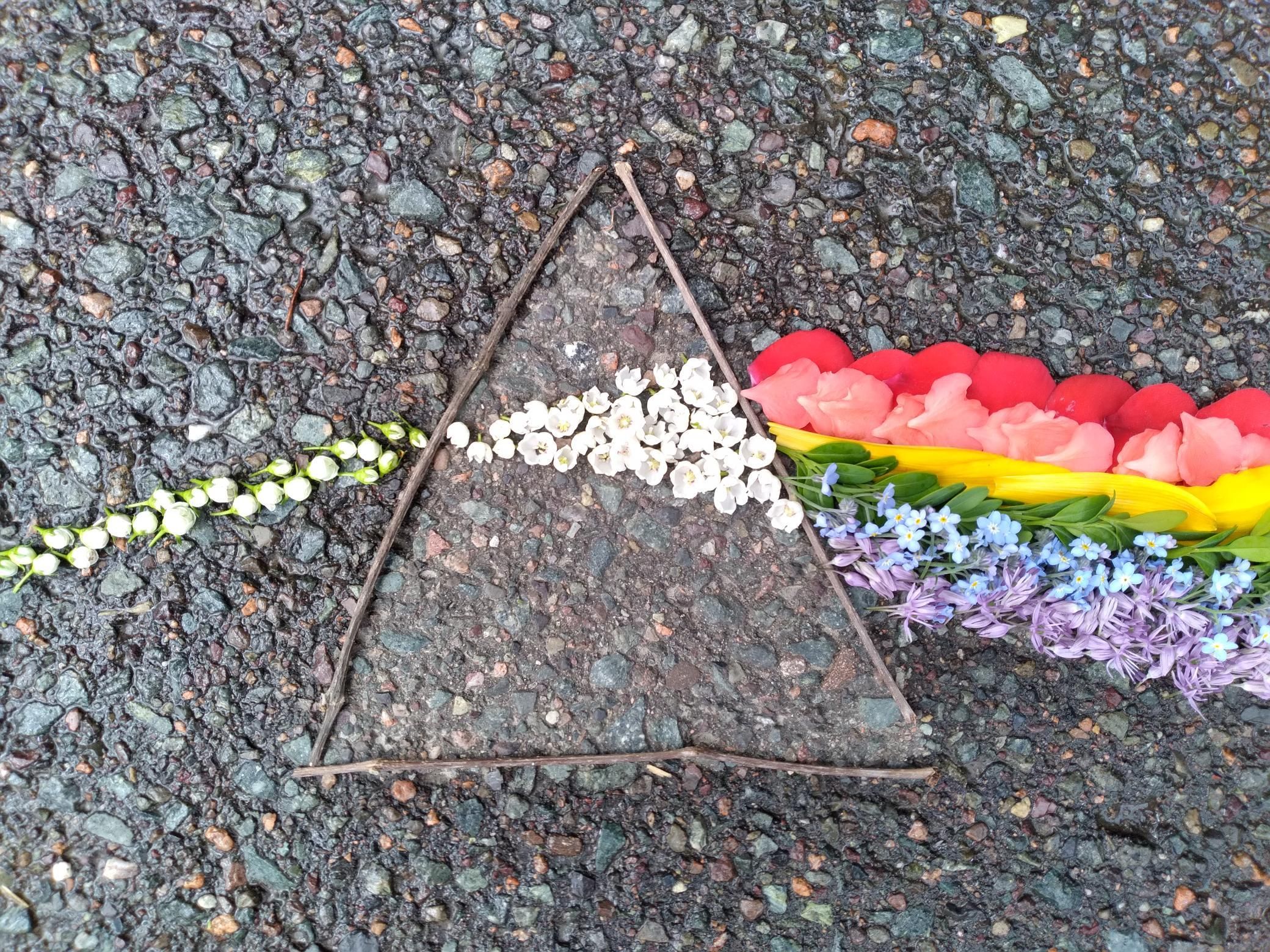 Ephemeral Nature Art - Dark Side of the Moon : 6 Steps (with Pictures ...