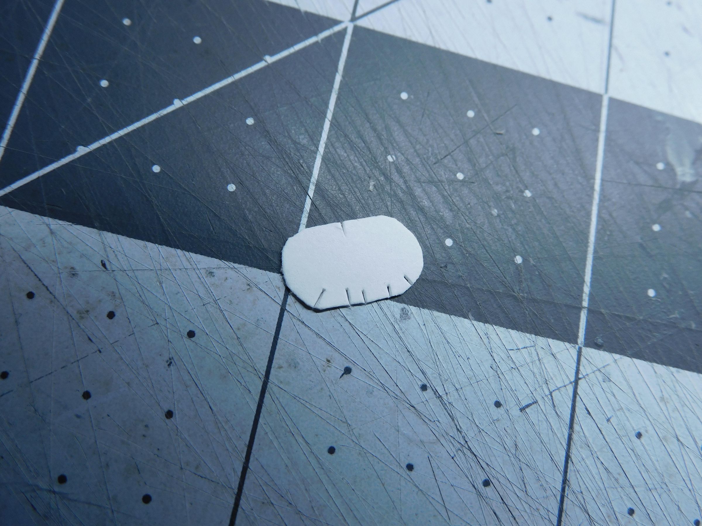 How to Make a Figurine for Your Paper Model Planes Using Hot-glue! : 9 ...