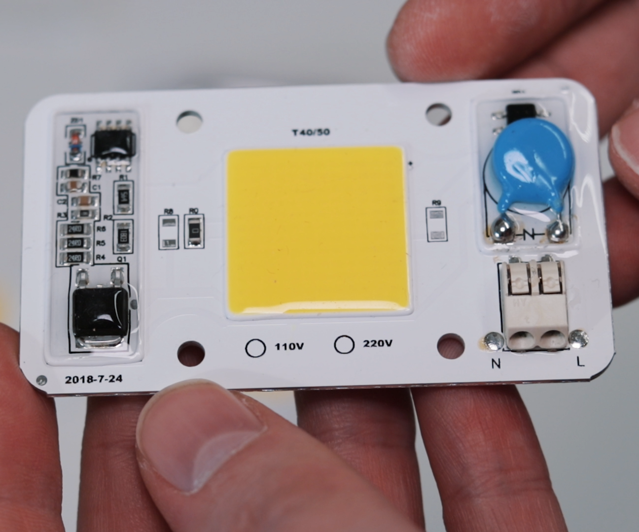 DIY FLOODLIGHT W/AC LEDs (+EFFICIENCY VS DC LEDs) : 21 Steps (with ...