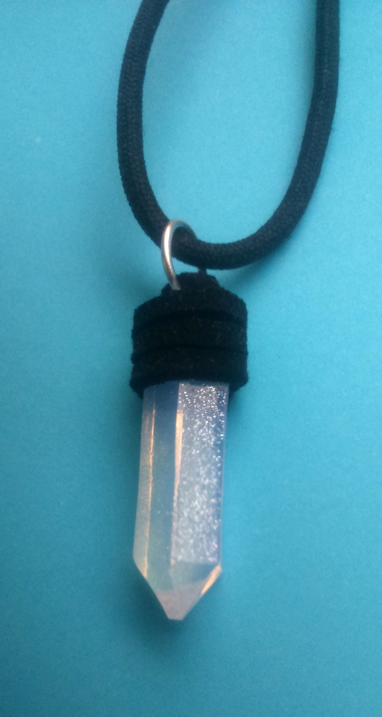 Hot Glue Stick Crystals! : 4 Steps (with Pictures) - Instructables