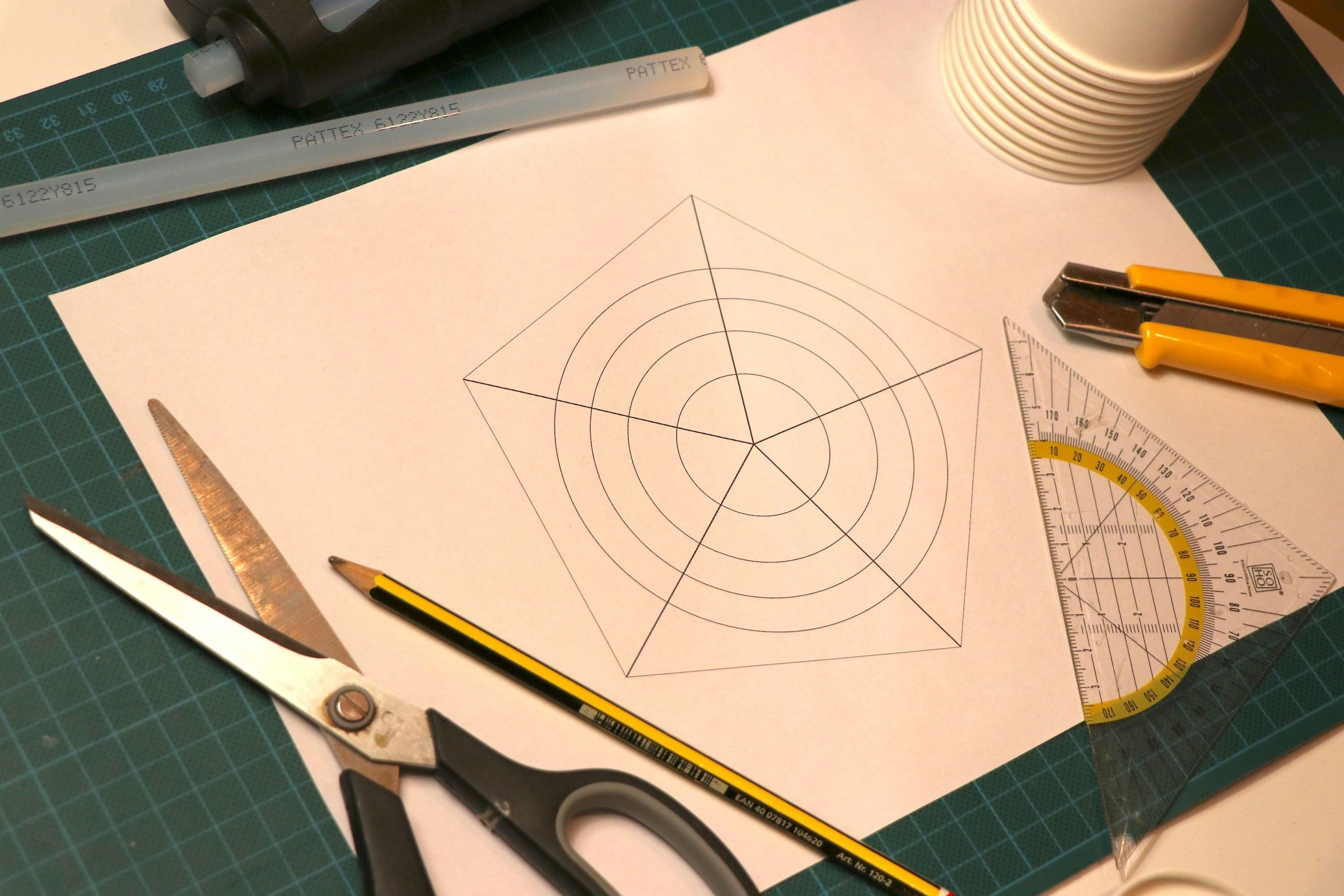 Paper Cup Lamp : 6 Steps (with Pictures) - Instructables