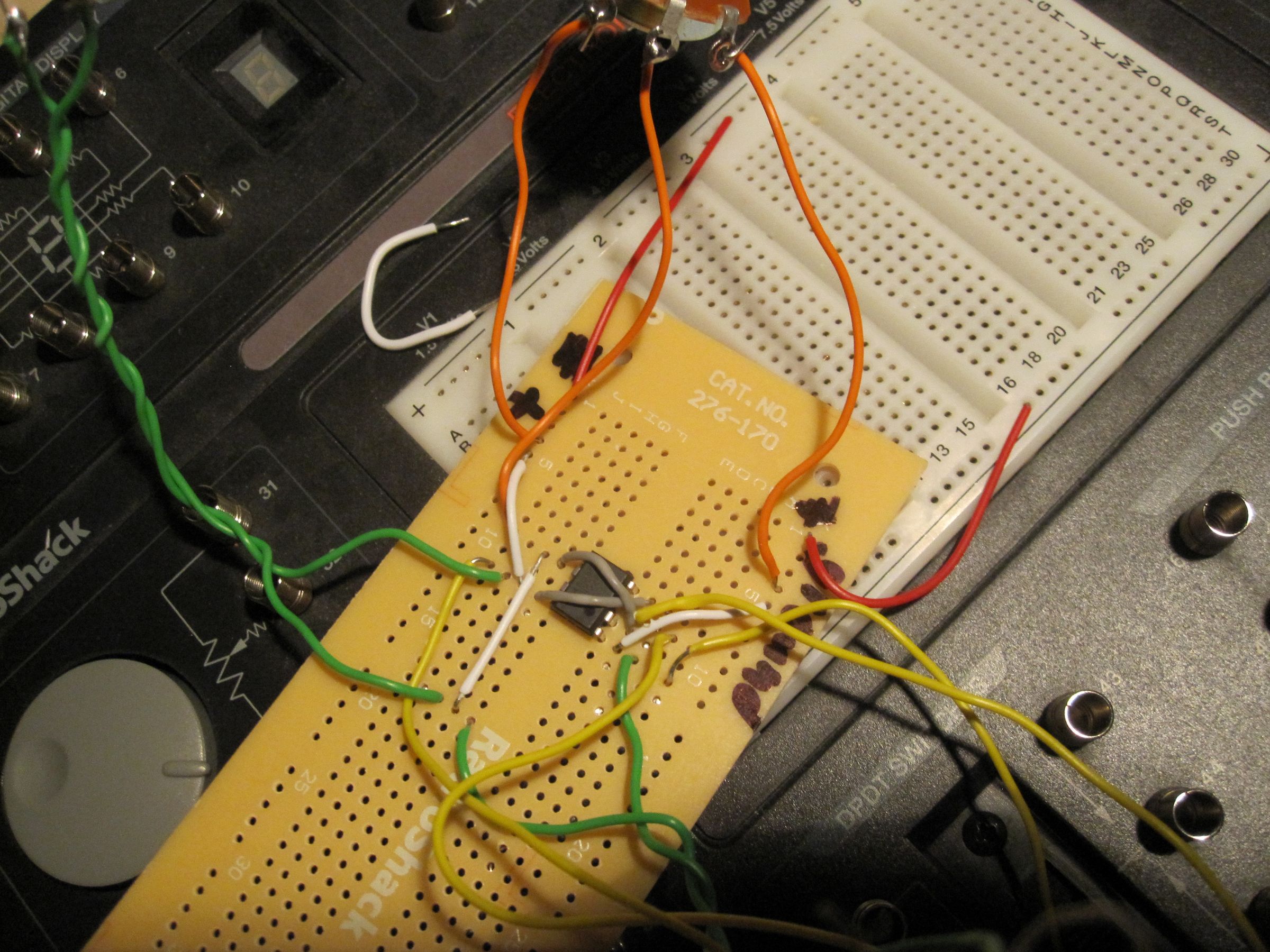 Simple Light Seeking Robot With 555 Timing IC : 10 Steps (with Pictures) - Instructables