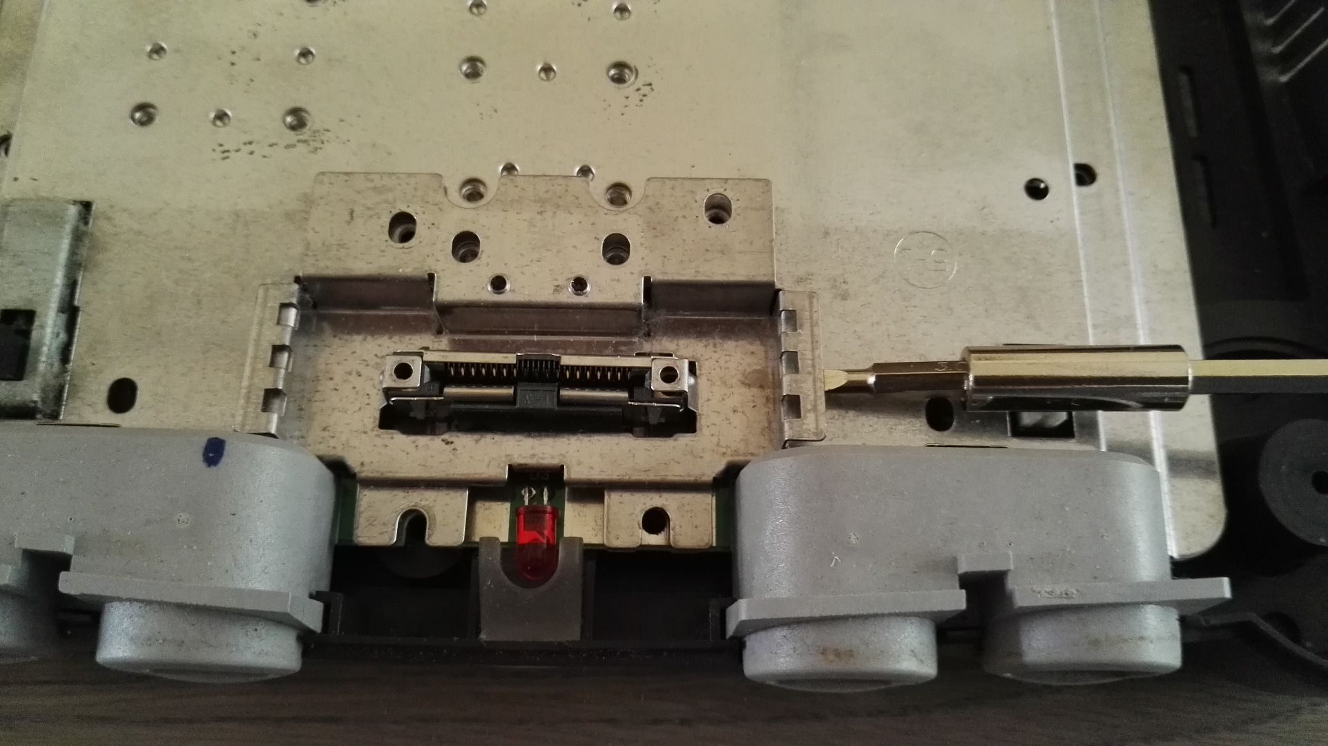 Cleaning and Restoring Your N64 : 15 Steps (with Pictures) - Instructables