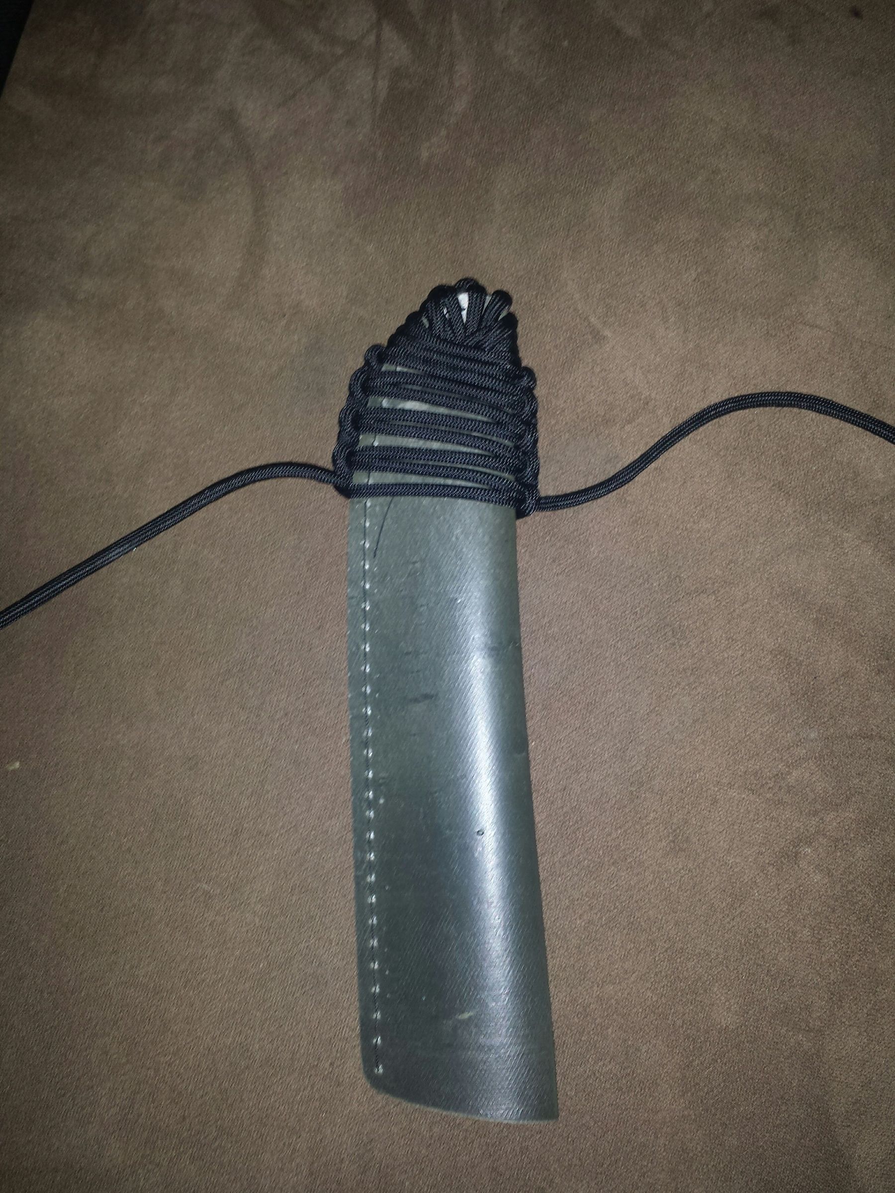 Hunter Knife Paracord Sheath : 7 Steps (with Pictures) - Instructables