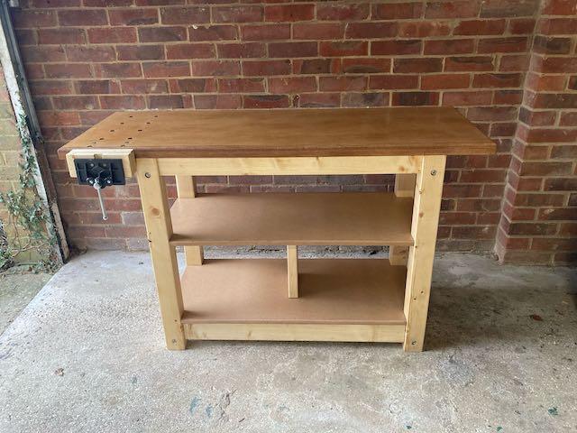 Sturdy Workbench : 12 Steps (with Pictures) - Instructables