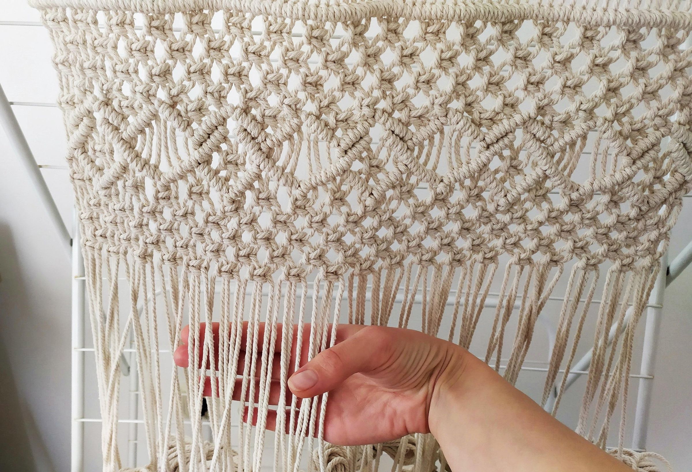 How to Make a Bohemian Macrame Rug : 14 Steps (with Pictures ...