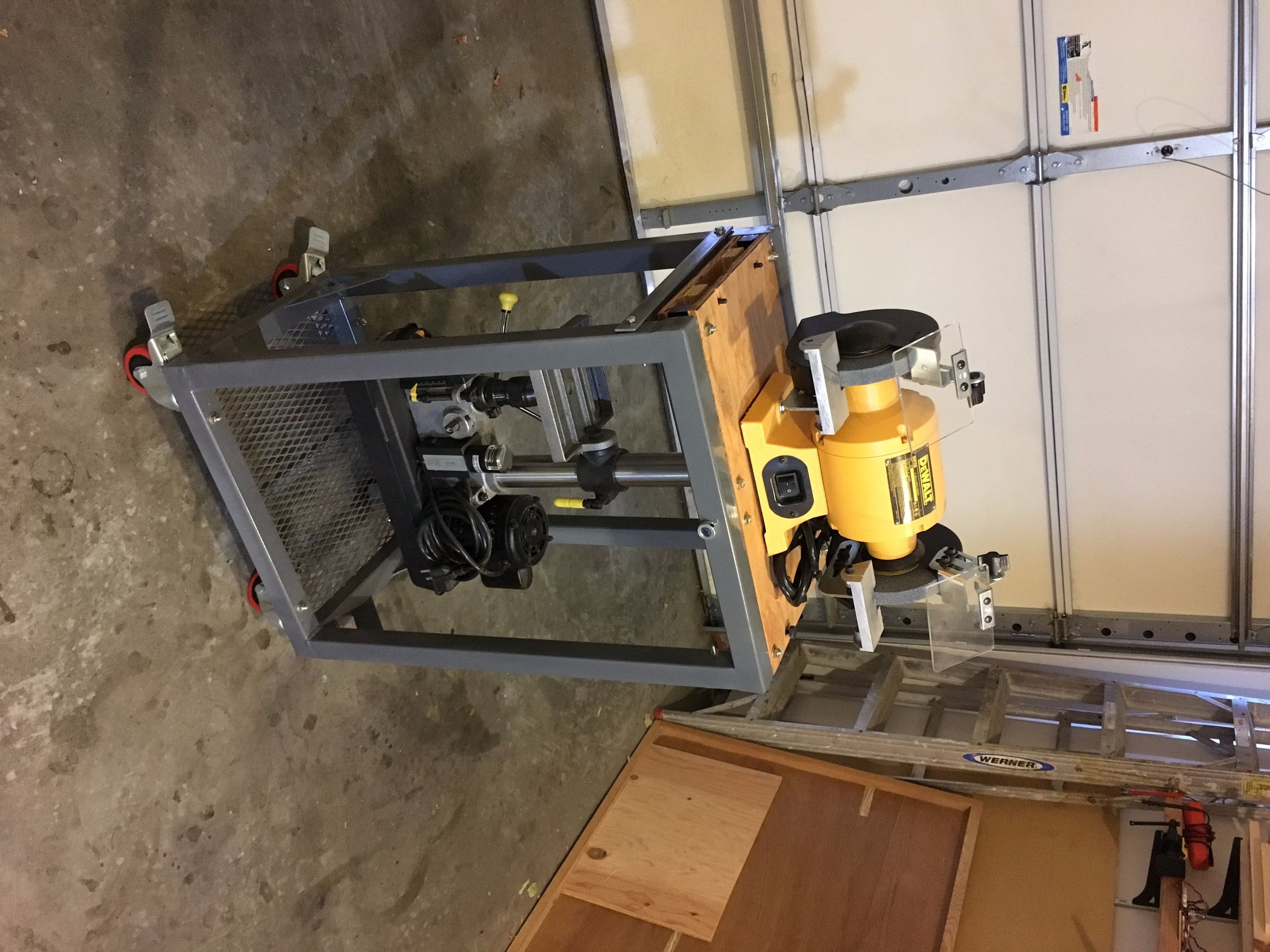 Metal Rotating Tool Stand : 6 Steps (with Pictures) - Instructables