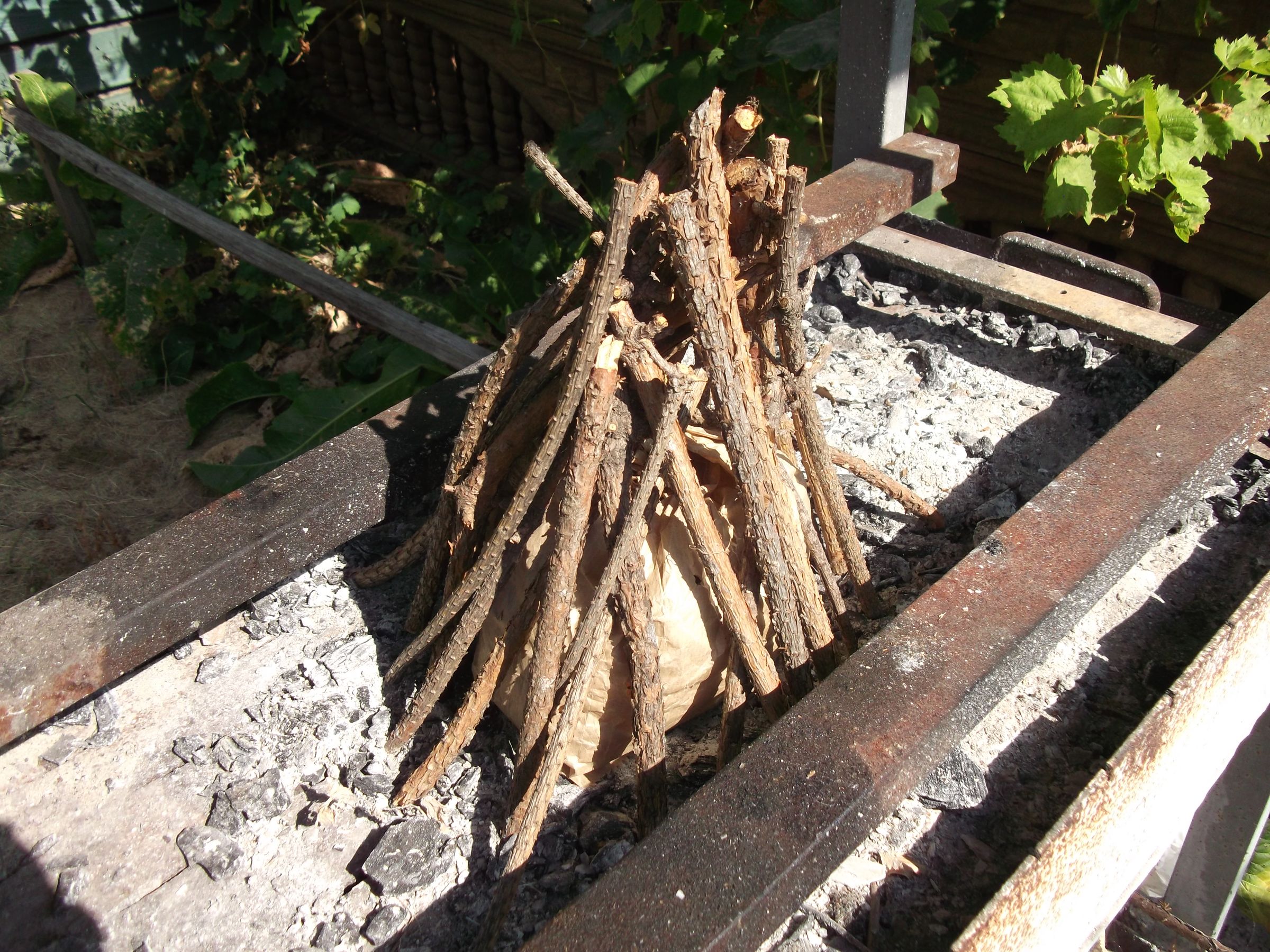 Paper Fire Starter/Kindling Bag : 7 Steps (with Pictures) - Instructables