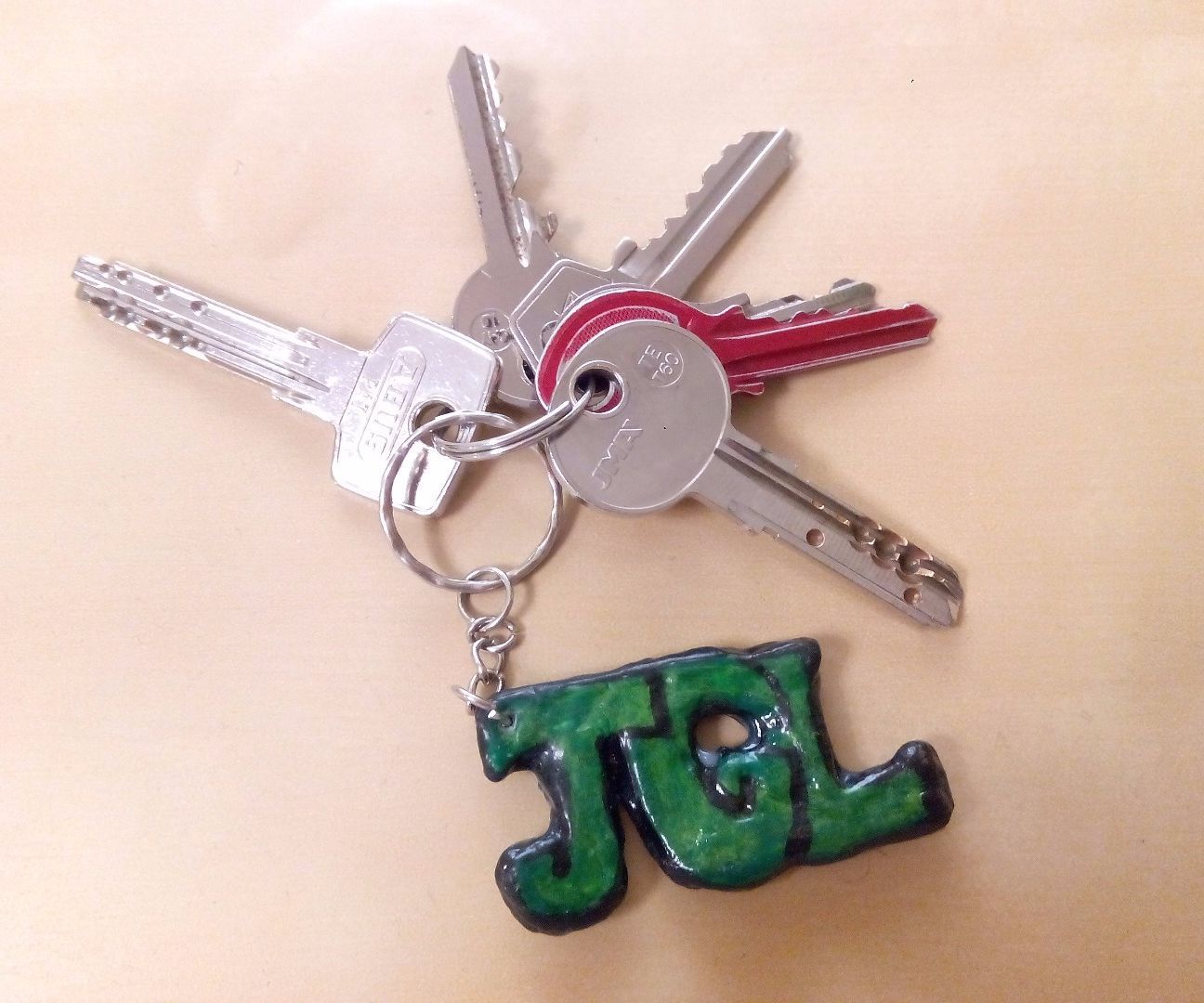 Customized Keyring : 11 Steps (with Pictures) - Instructables