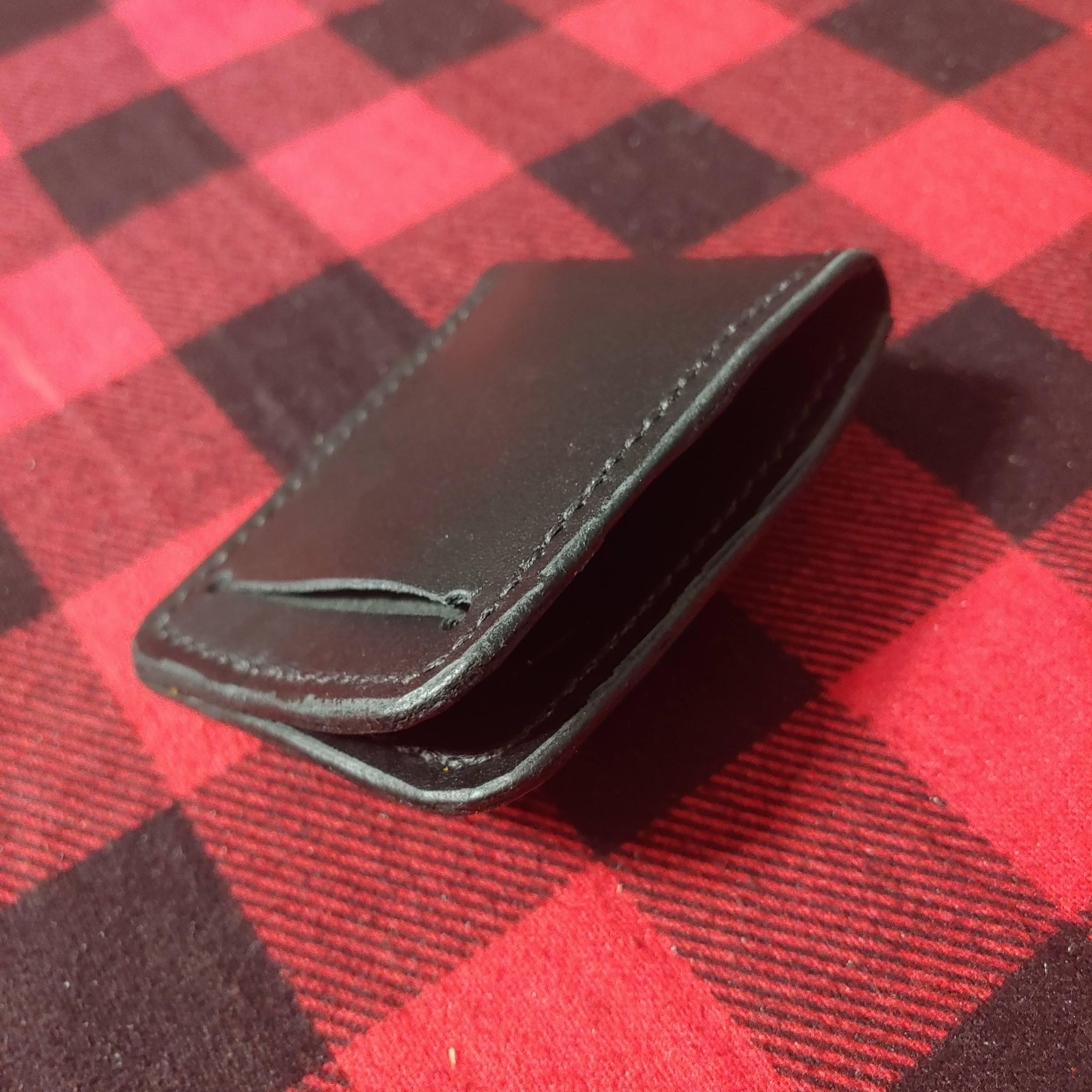 How to Make a Minimalist Wallet With a Pattern : 7 Steps (with Pictures ...