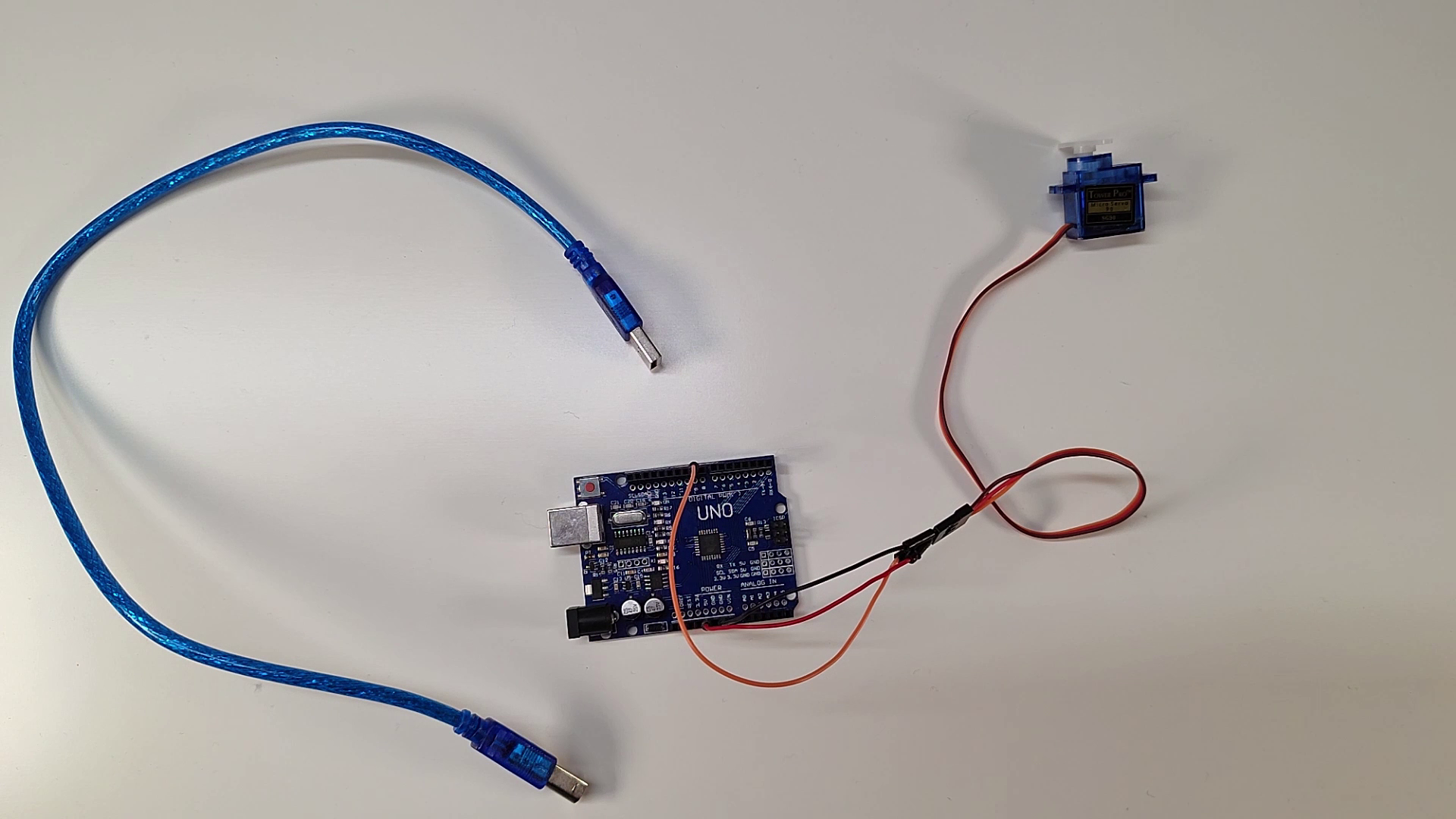 How to Control the SG90 Servo Motor With the Arduino UNO : 7 Steps ...