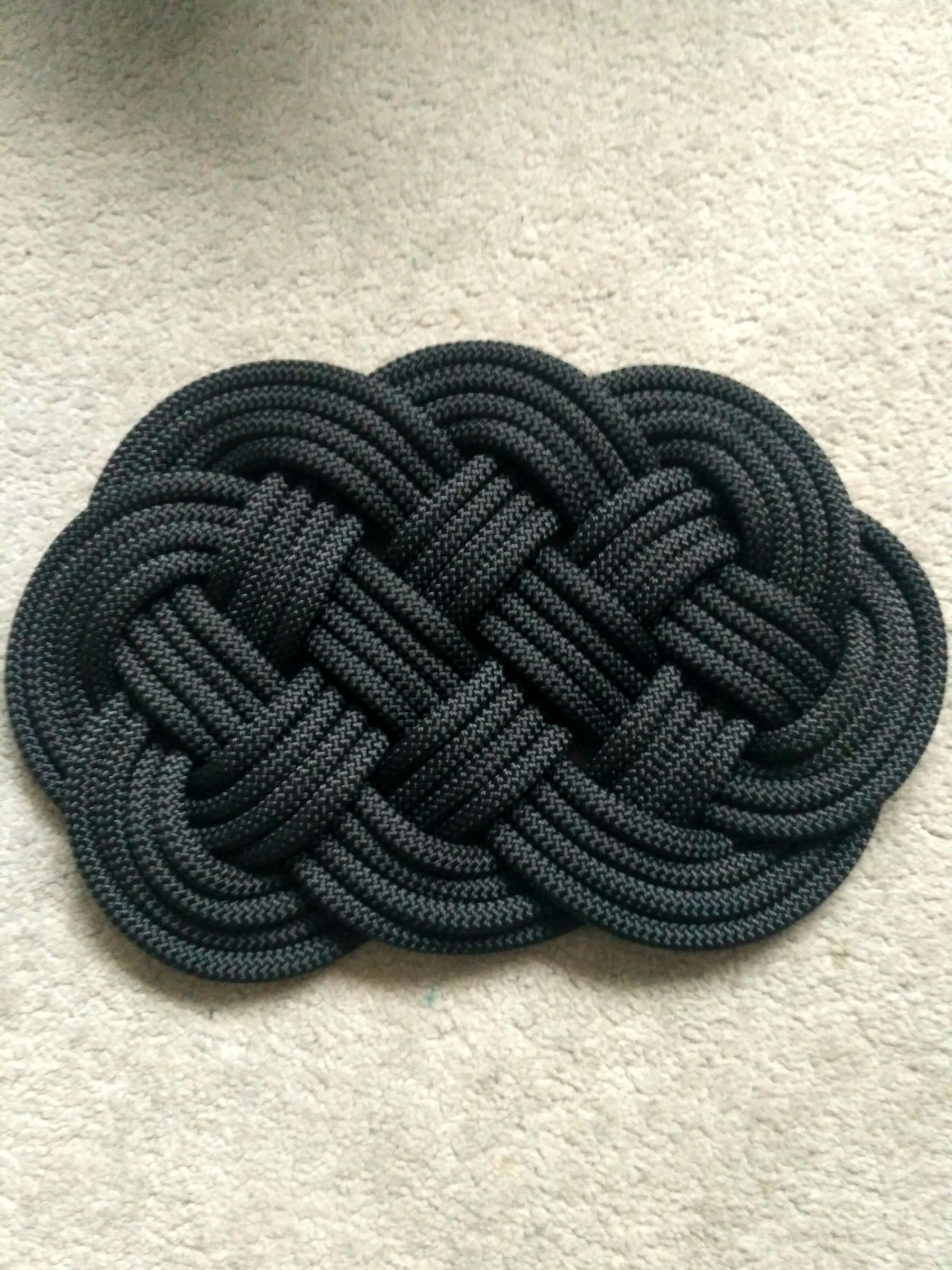 How to Make an Ocean-plait Mat : 5 Steps (with Pictures) - Instructables