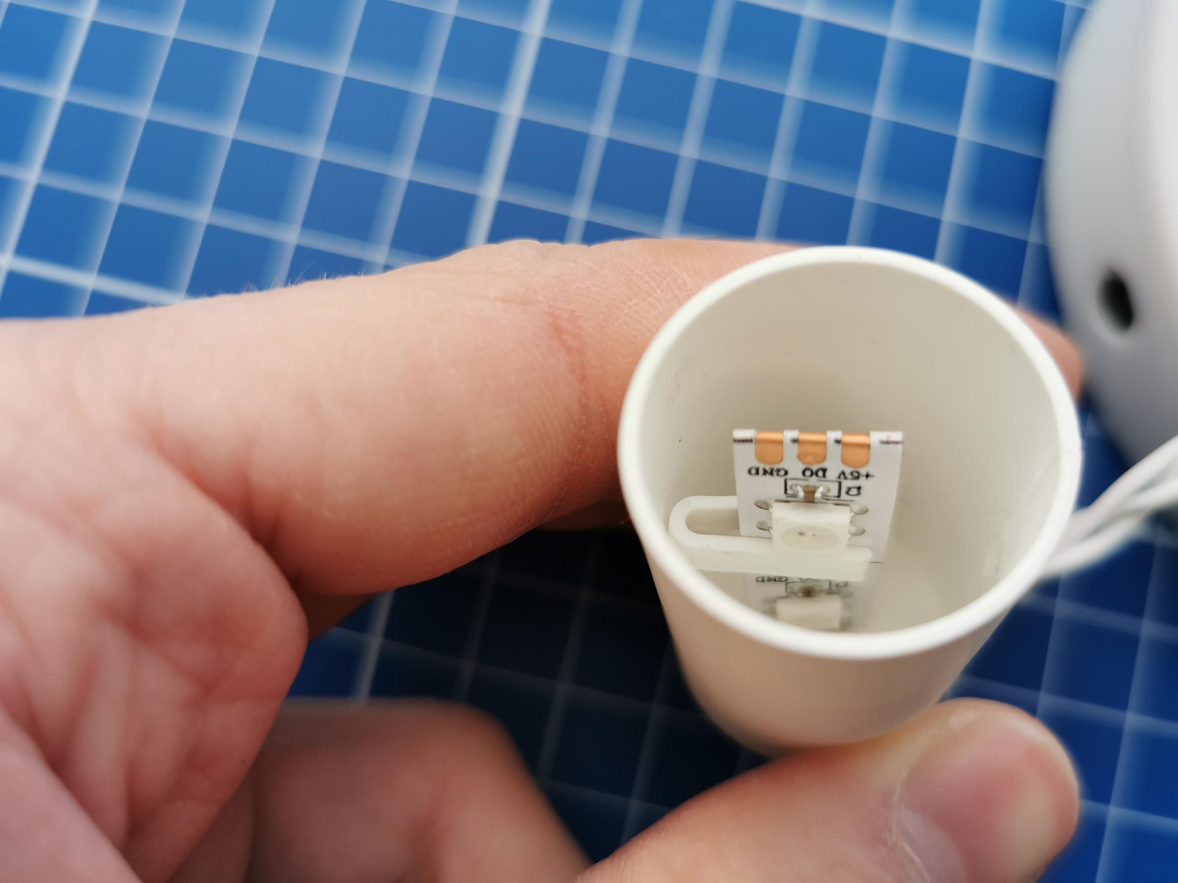 Magnetic Levitating Lamp : 7 Steps (with Pictures) - Instructables