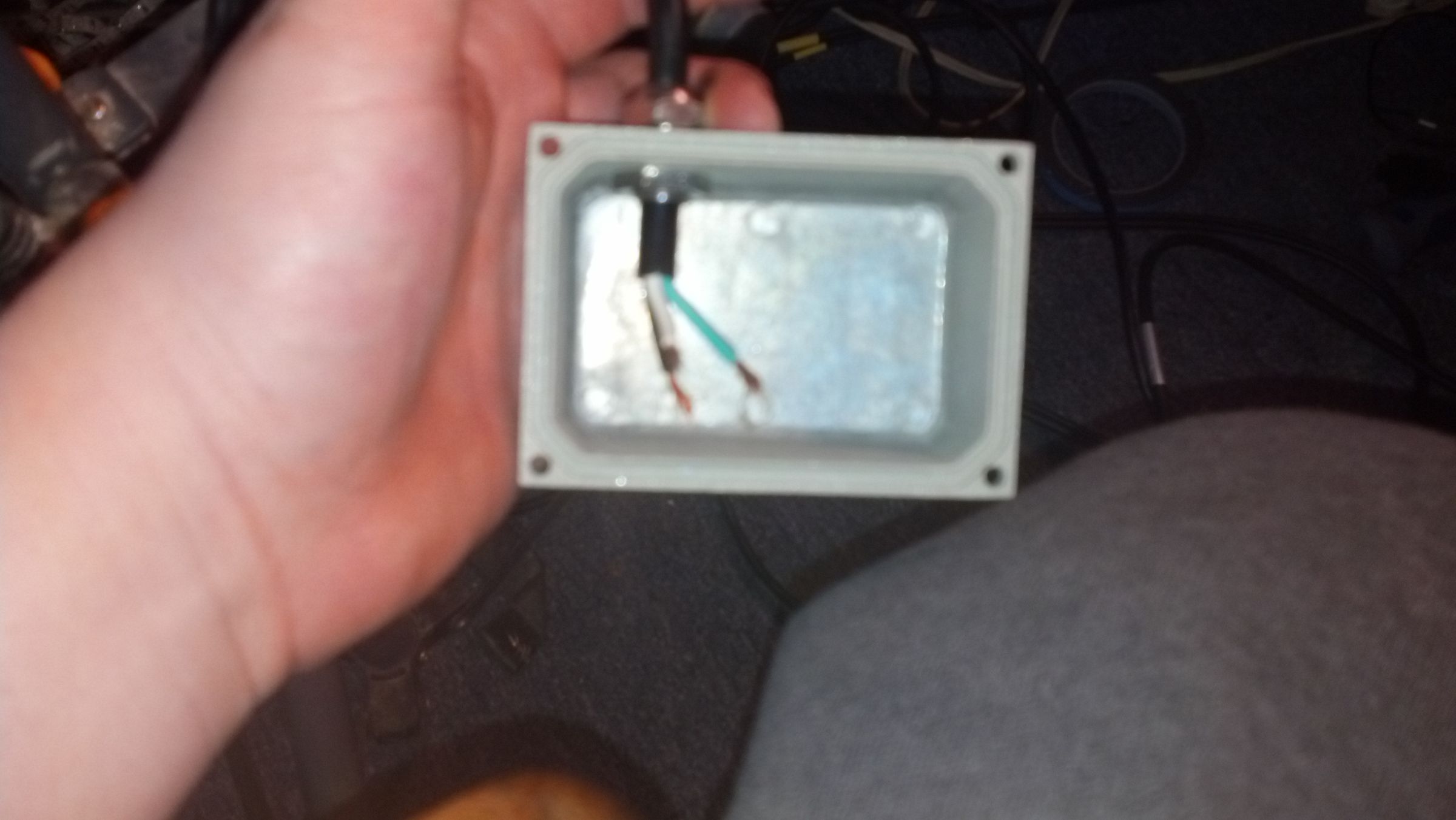 Halogen to LED Work Light Conversion : 4 Steps - Instructables