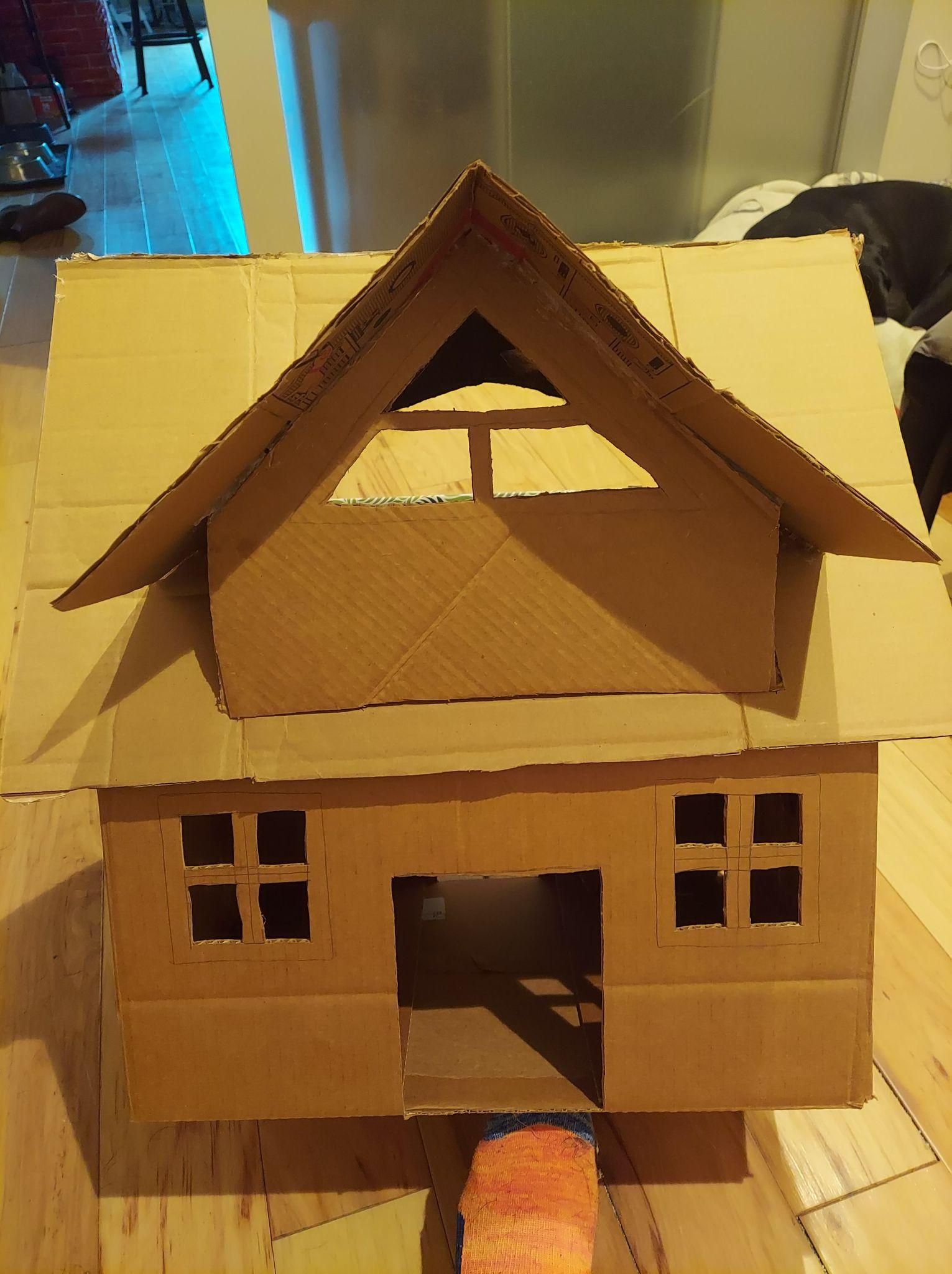 Cardboard Gingerbread Cat House : 12 Steps (with Pictures) - Instructables