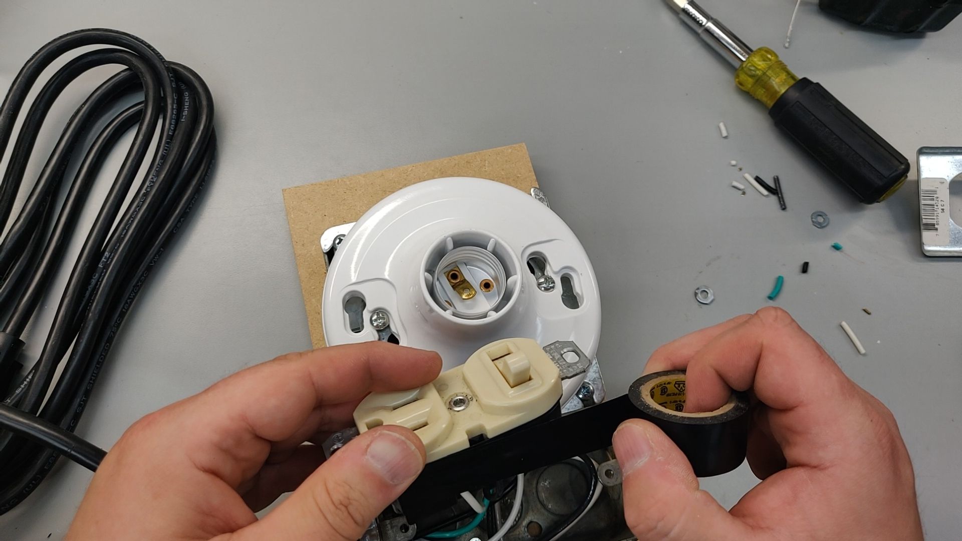 Light Bulb Current Limiter : 9 Steps (with Pictures) - Instructables