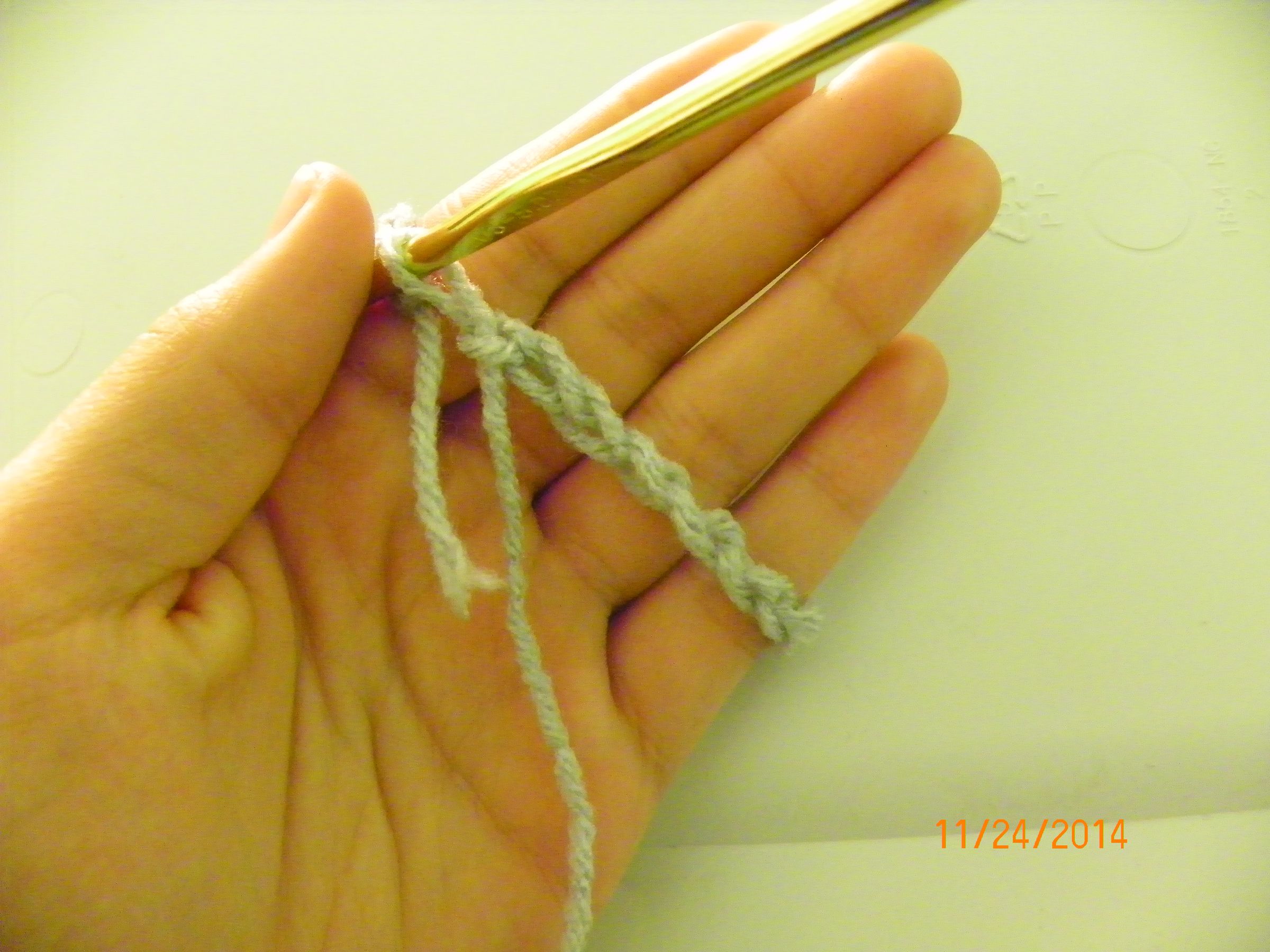 Easy Cozy Crochet Fingerless Gloves : 4 Steps (with Pictures ...
