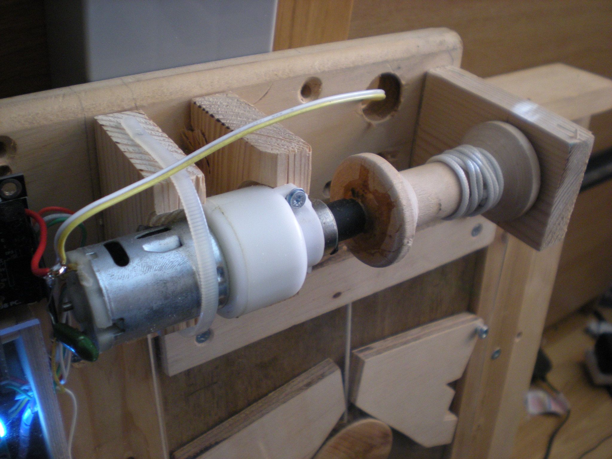 Arduino Chicken Coop Controller : 9 Steps (with Pictures) - Instructables