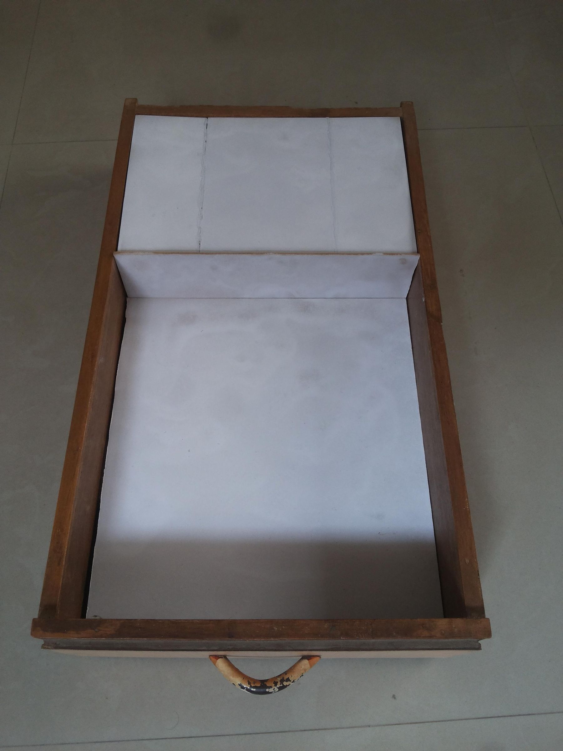 Secret Compartment in Drawer : 4 Steps - Instructables