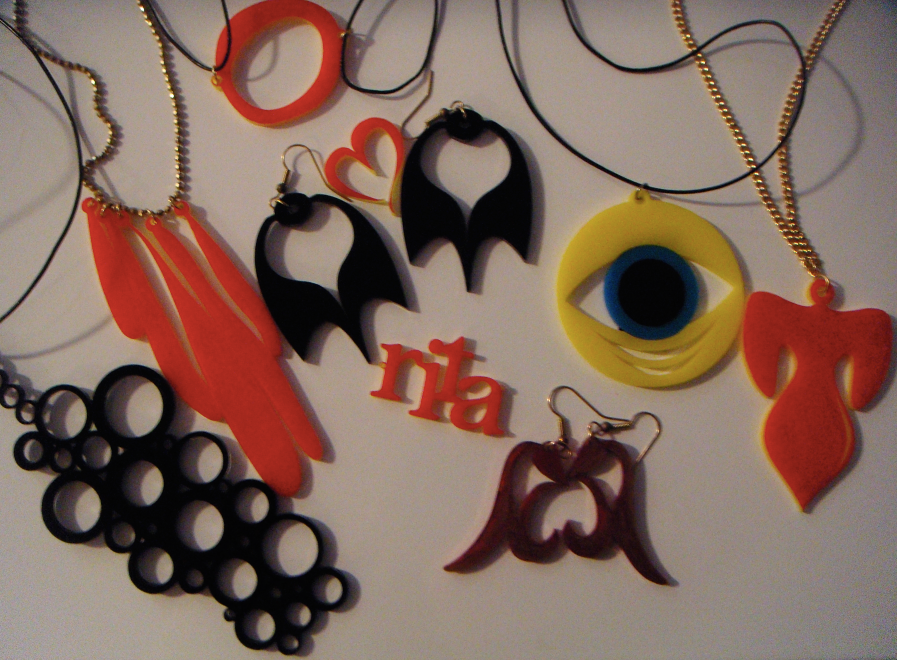 Acrylic Jewelry : 5 Steps (with Pictures) - Instructables