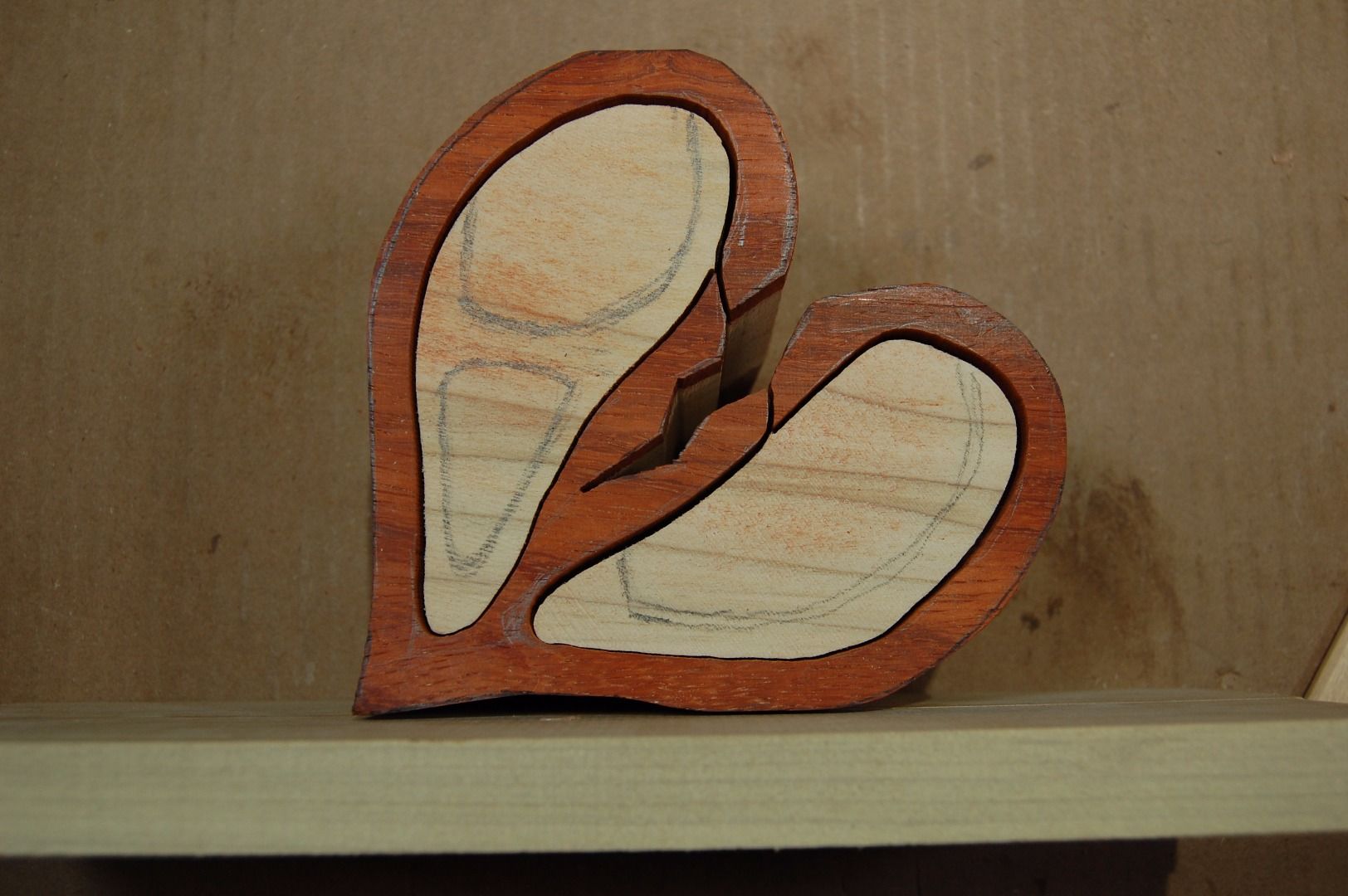 The Broken Heart Bandsaw Box : 12 Steps (with Pictures) - Instructables