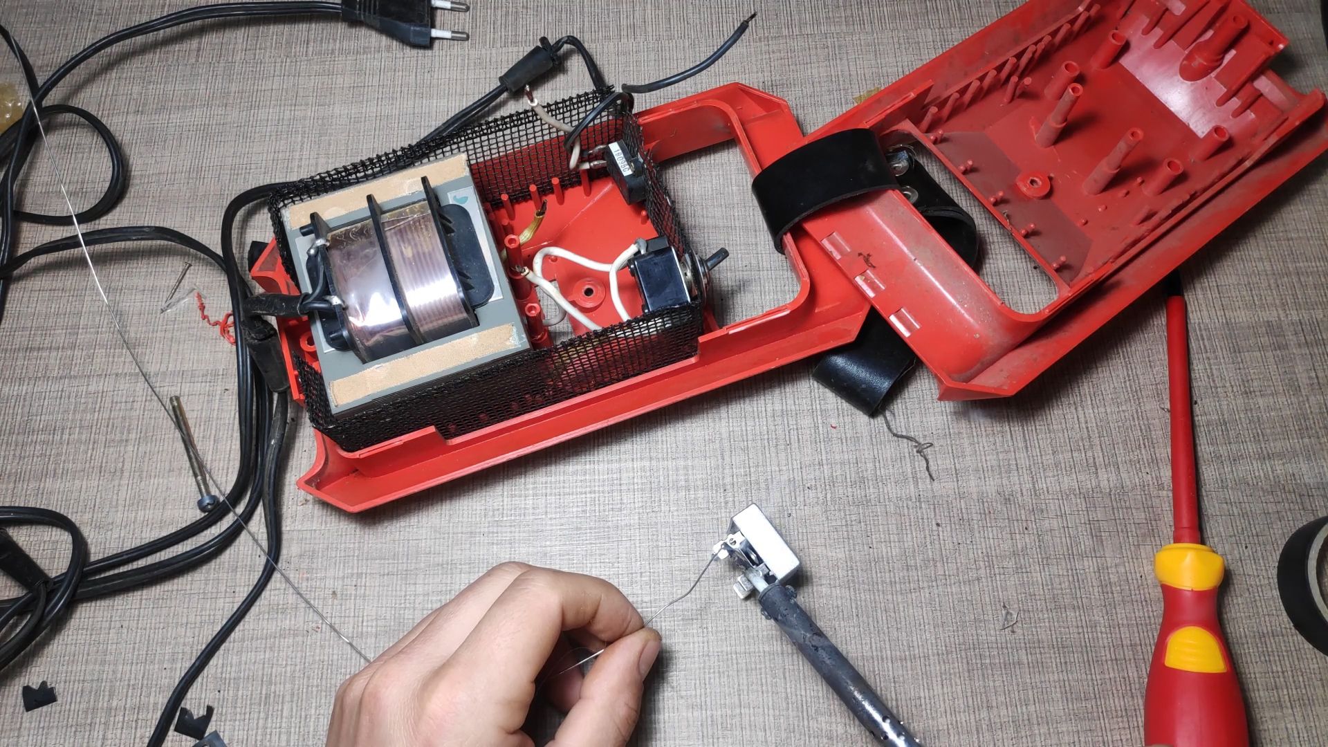 Car Battery Charger Repair : 8 Steps (with Pictures) - Instructables