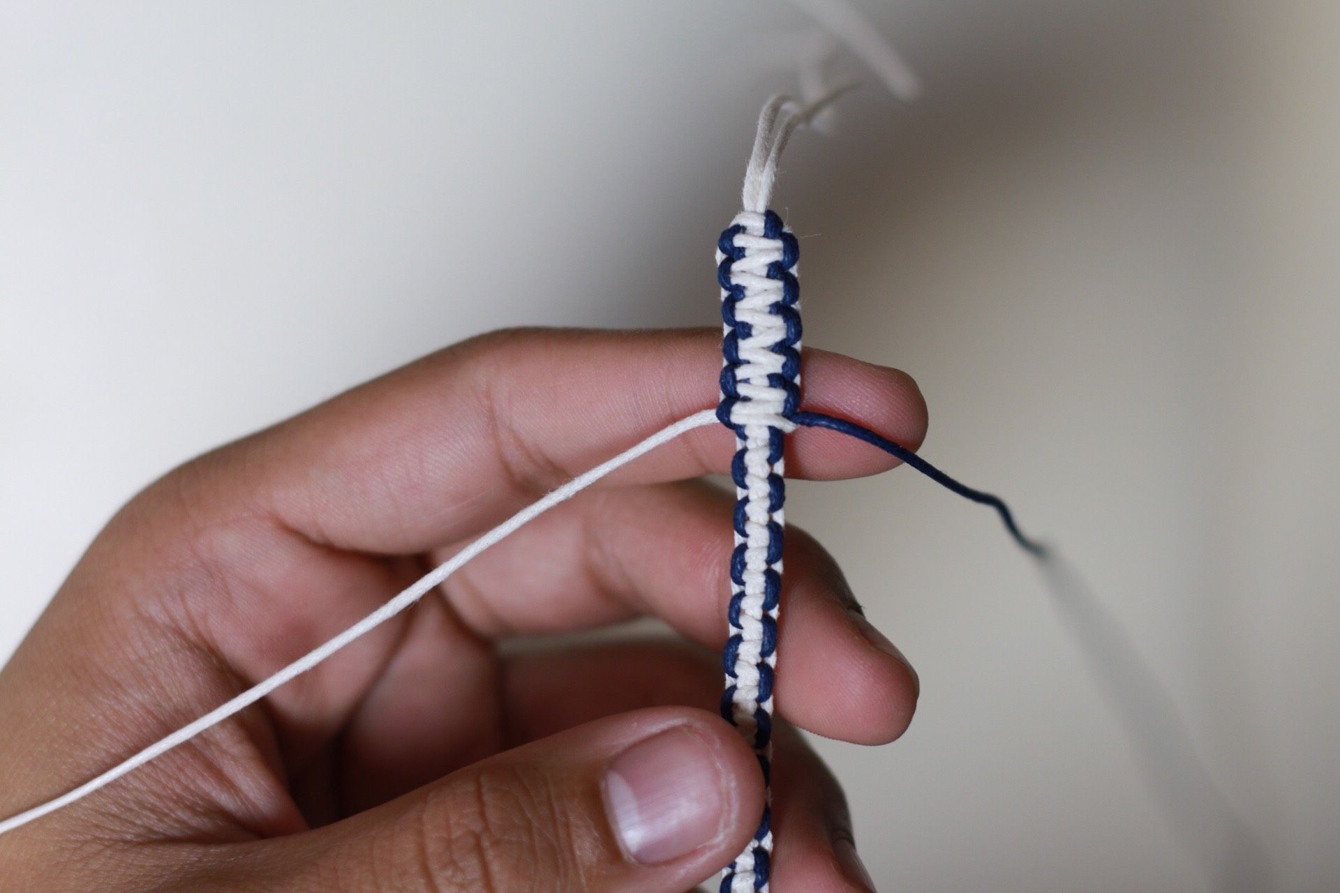 Cobra Stitch Cord Bracelet (tutorial) : 10 Steps (with Pictures ...