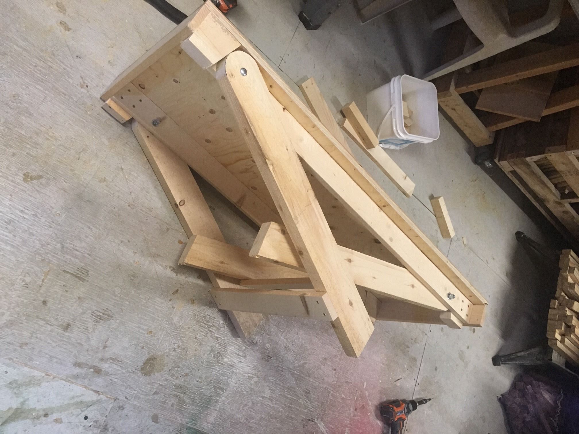 Folding Wood - Work Platform : 10 Steps (with Pictures) - Instructables