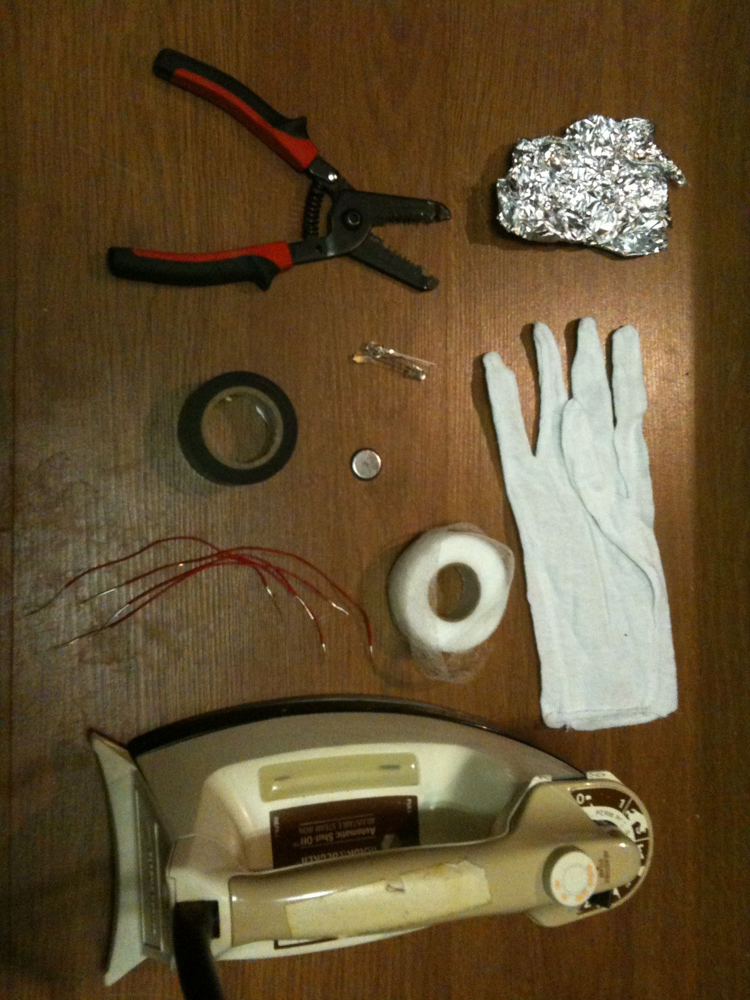 Cyborg Light Painting Gloves! (an Easy LED Switch) : 6 Steps ...
