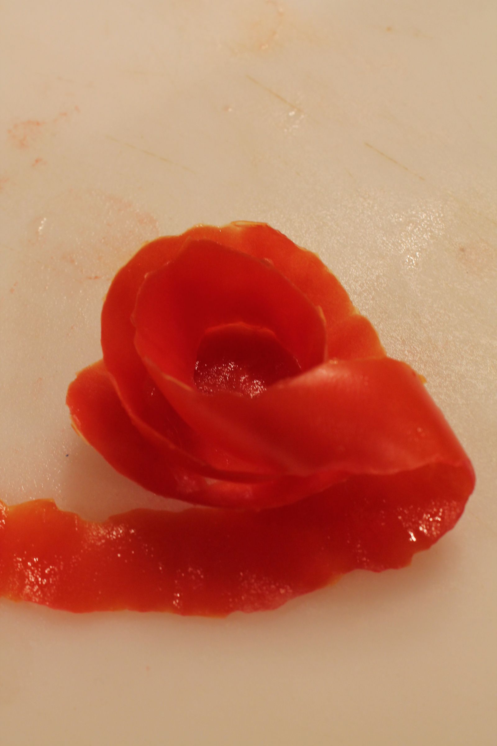 How to Make a Tomato Rose : 13 Steps - Instructables