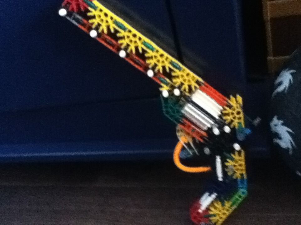 Knex Colt Revolver Made by Zombiekiller - Instructables