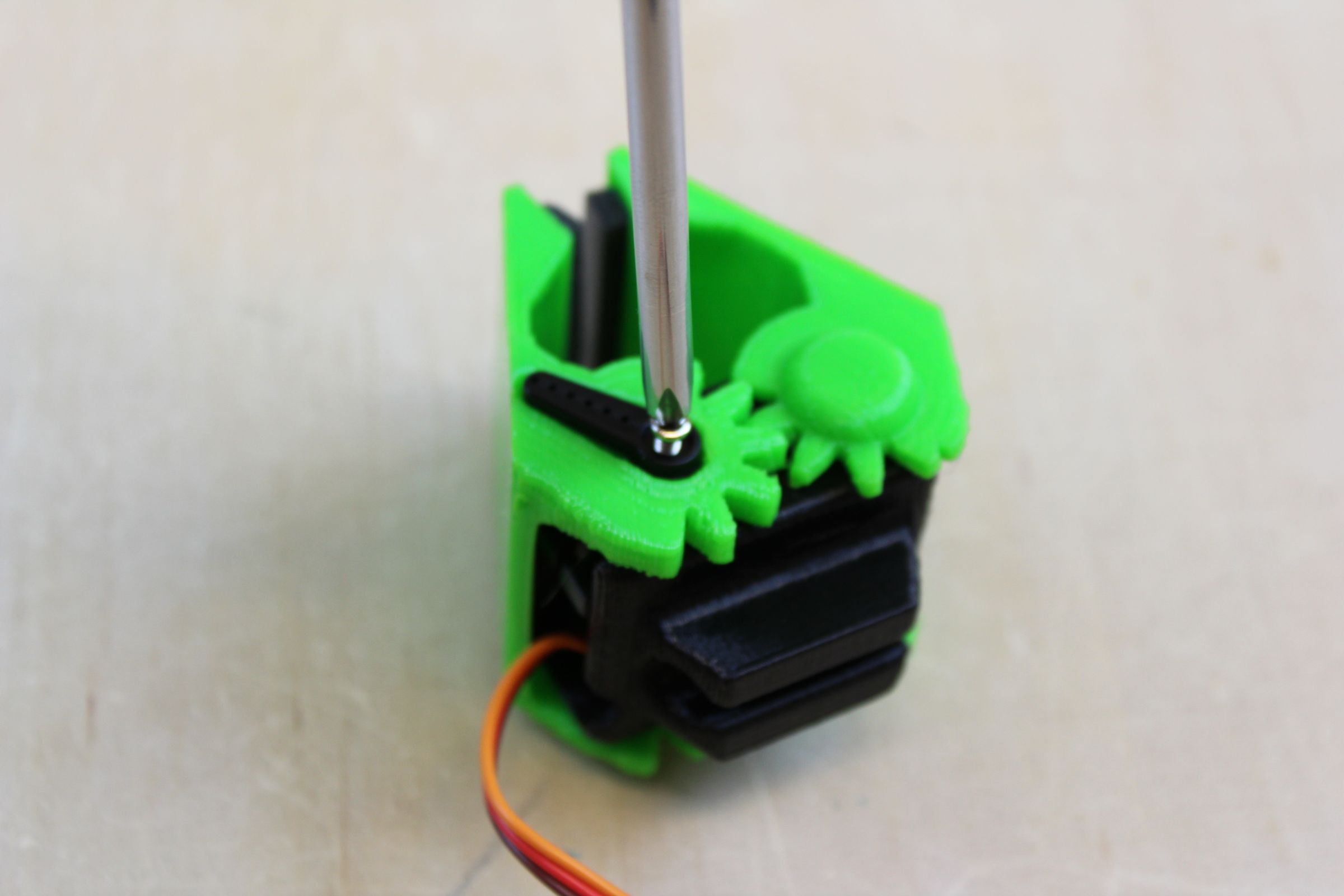 LittleArm Big: a Large 3D Printed Arduino Robot Arm : 19 Steps (with ...